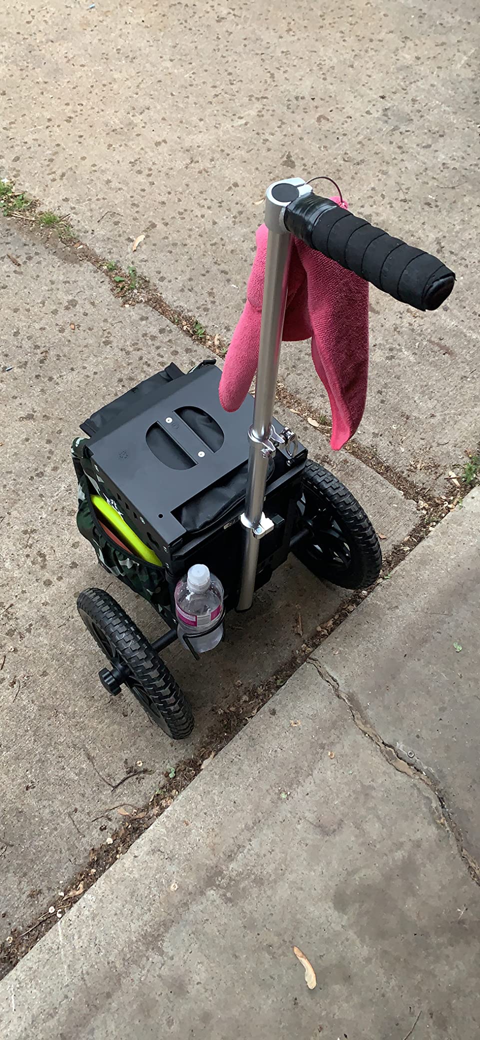 Amazon.com : Dynamic Discs Compact Cart by ZÜCA, Disc Golf Push Cart ...