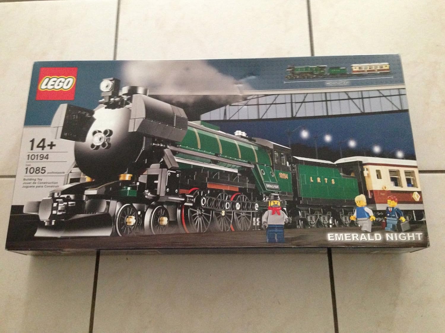 Amazon.com: LEGO Creator Emerald Night Train (10194) : Toys & Games