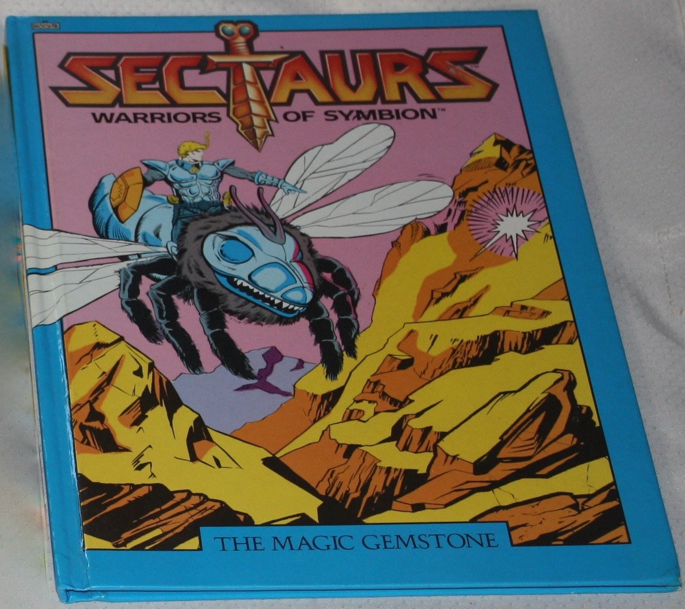 Amazon.com: SECTAURS WARRIORS OF SYMBION- THE MAGIC GEMSTONE: Sonia ...