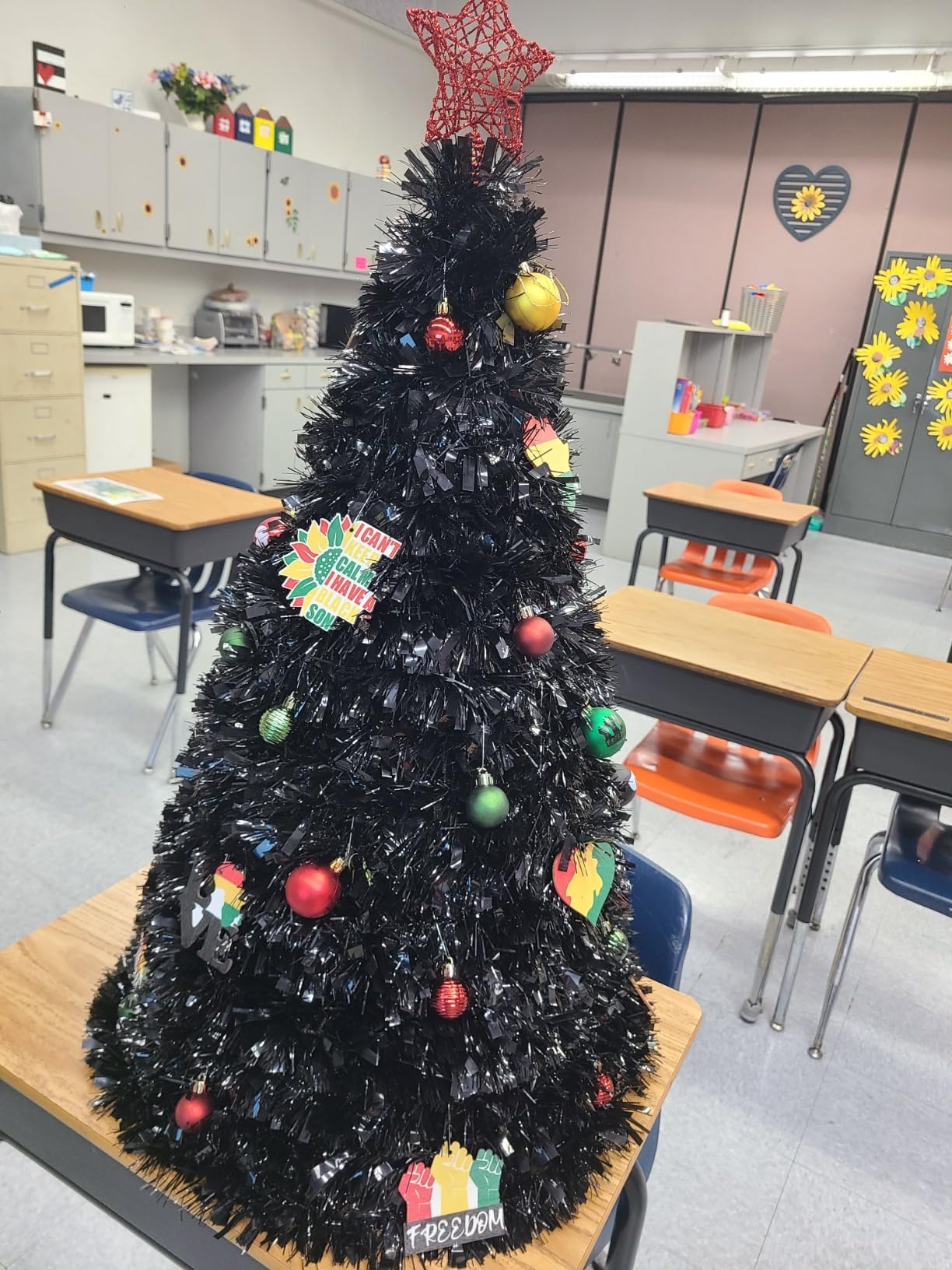 Amazon.com: 36 Pcs Juneteenth Hanging Balls Ornament - 19th June ...