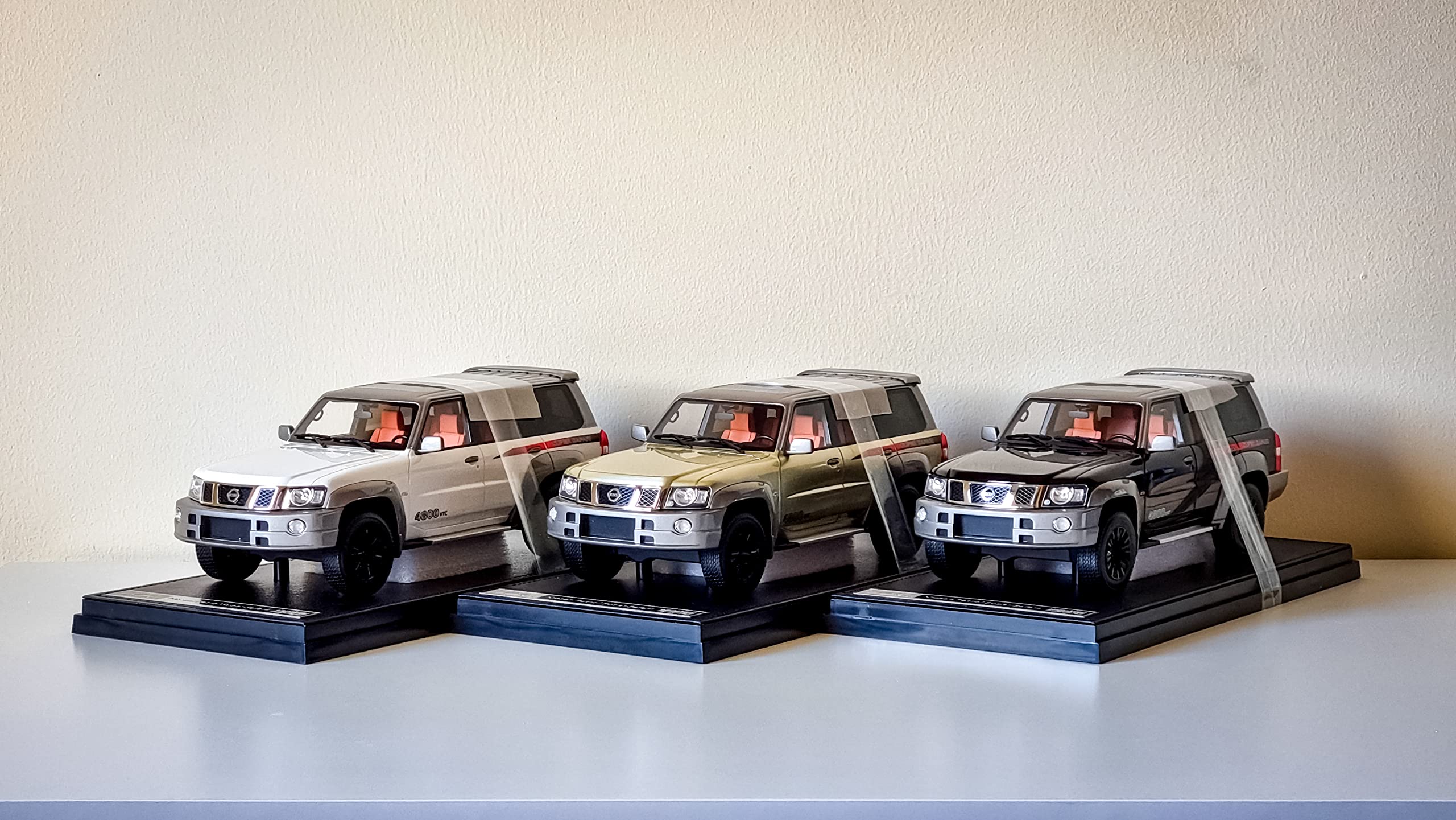 Buy 1/18 Nismo Patrol Super Safari Y61 RESIN MODEL CAR (BLACK) Online ...