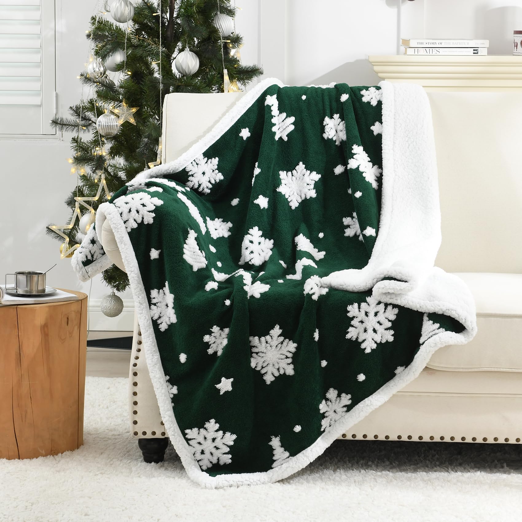 Amazon.com: Ultra Soft Cozy Christmas Sherpa Throw Blanket,Snowflake ...