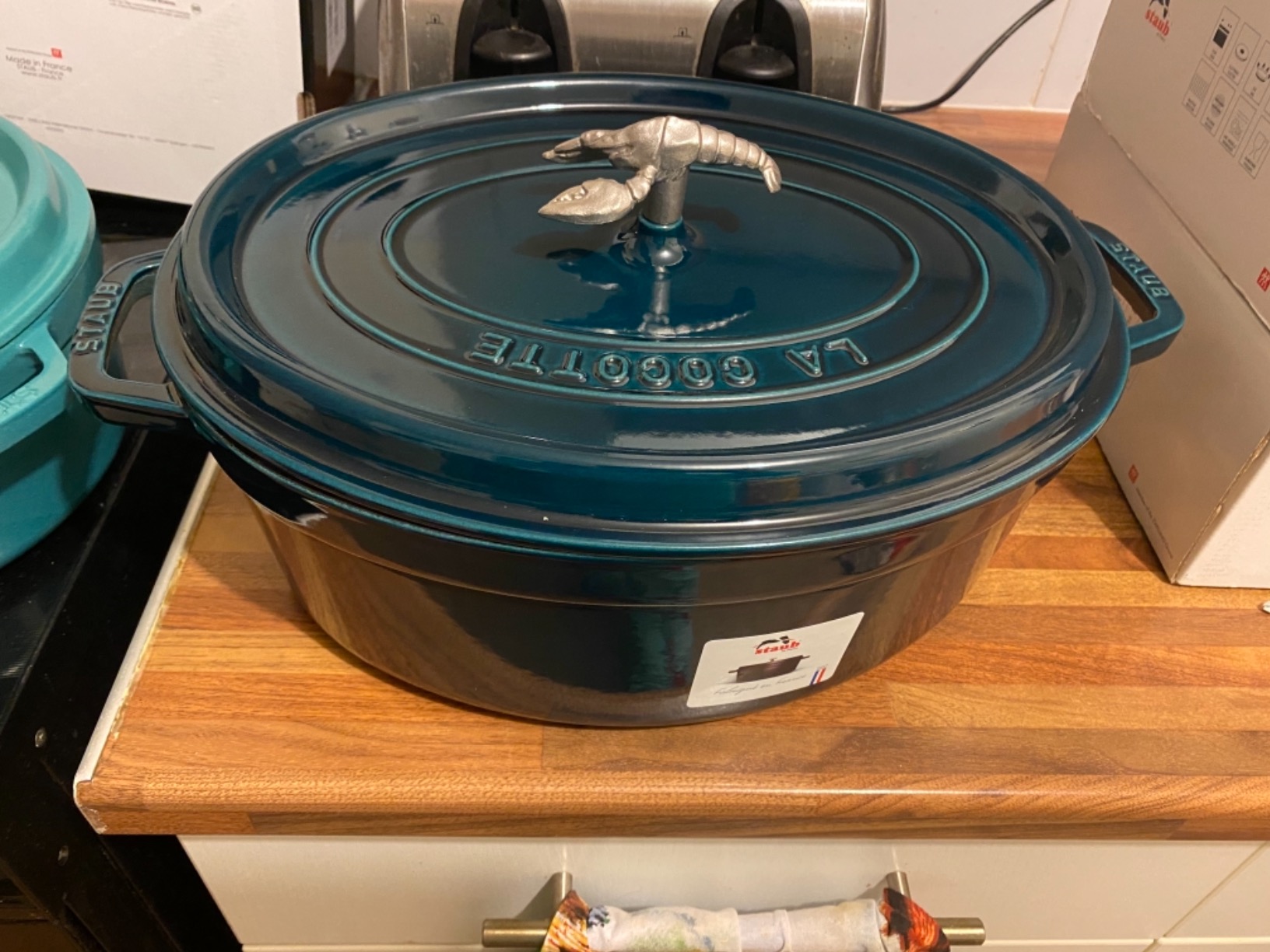 STAUB Cast Iron Roaster/Cocotte, Oval, 37 cm, 8 L, La Mer : Amazon.co ...