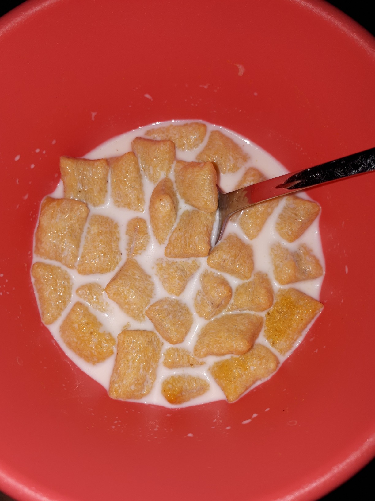 Kellogg's Tresor Milk Choco | Cerealien mit Schokofüllung ...