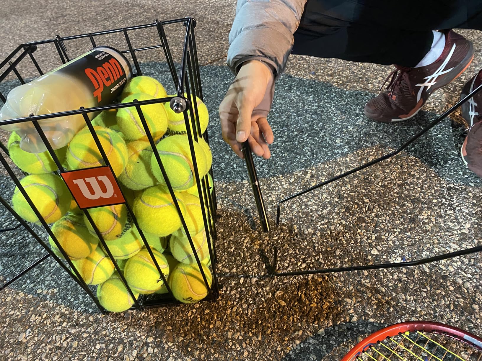 Amazon.com : WILSON Balls Hooper : Sports & Outdoors