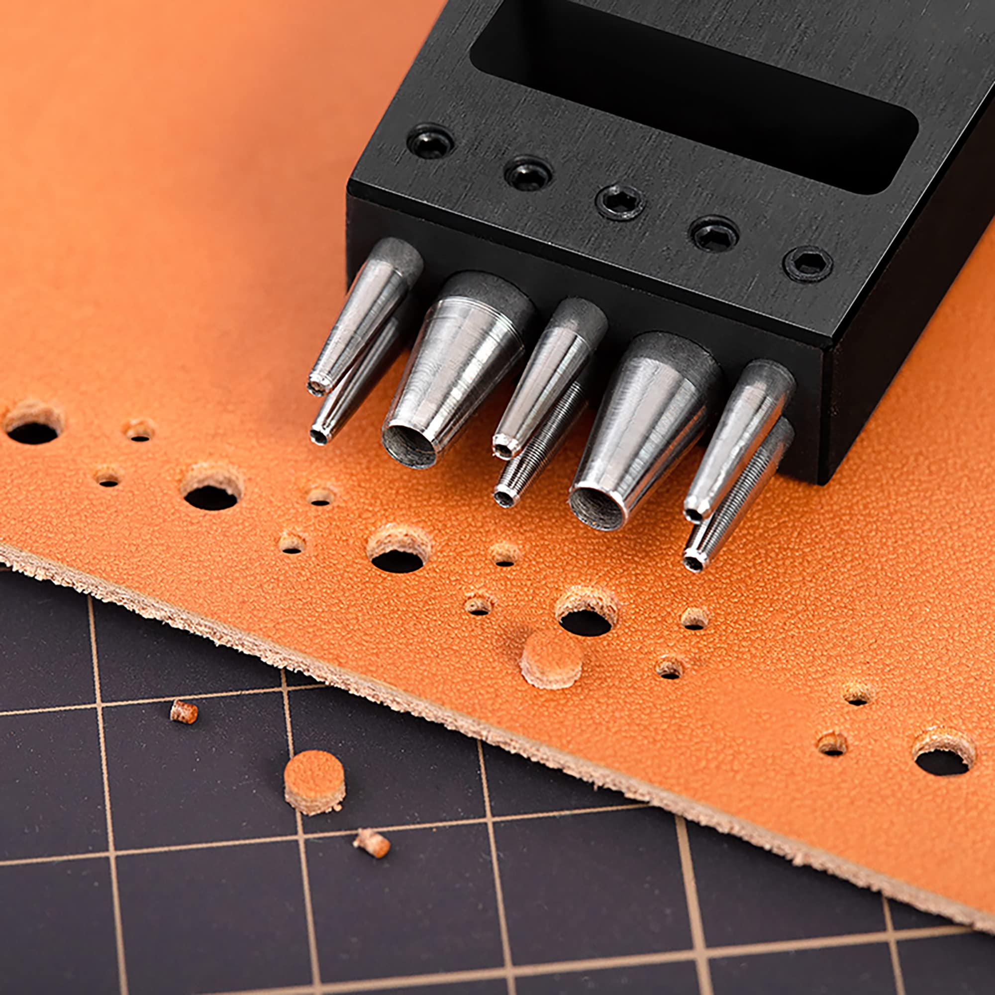 Snapklik.com : Brogue Style Leather Hole Punches 5 Holes Puncher Set ...