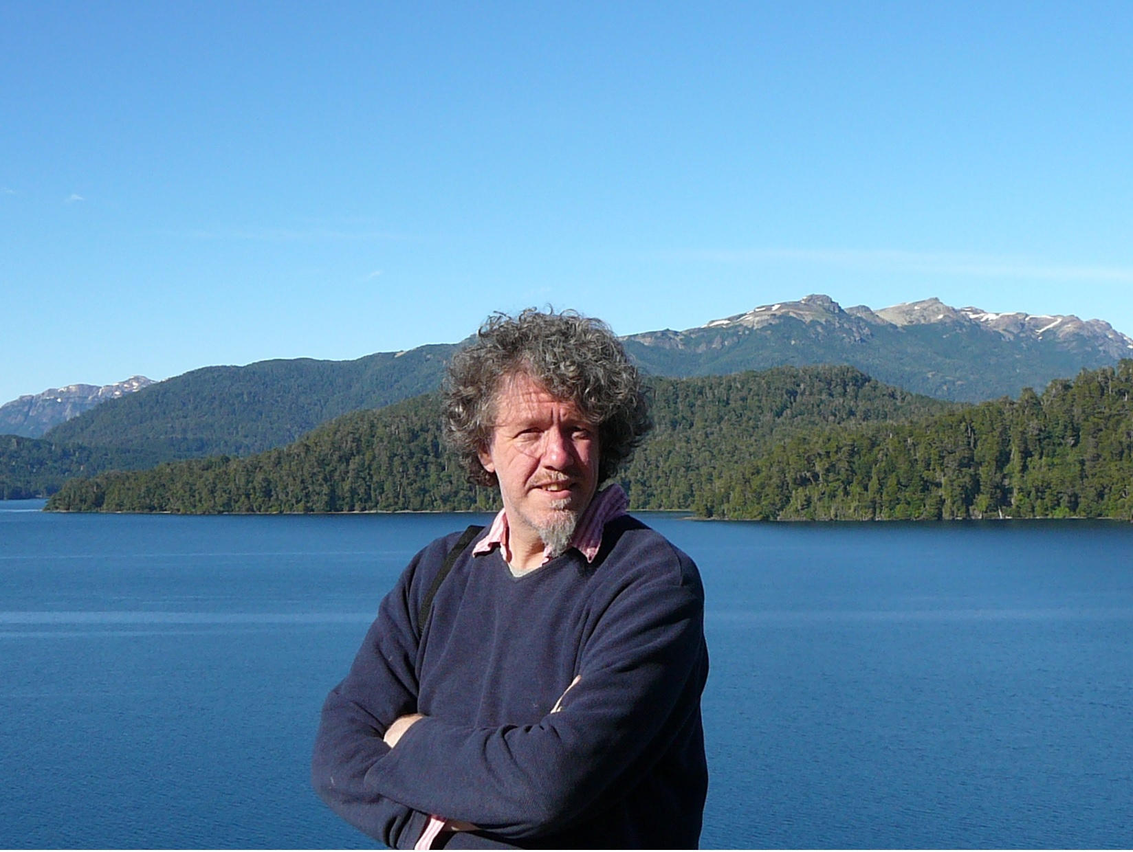 Amazon.co.uk: Simon Reece de Sousa: books, biography, latest update