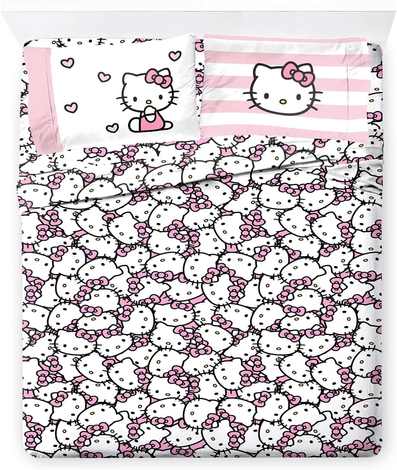 Amazon.com: Hello Kitty Twin Bedding Set - Bundle of Hello Kitty ...