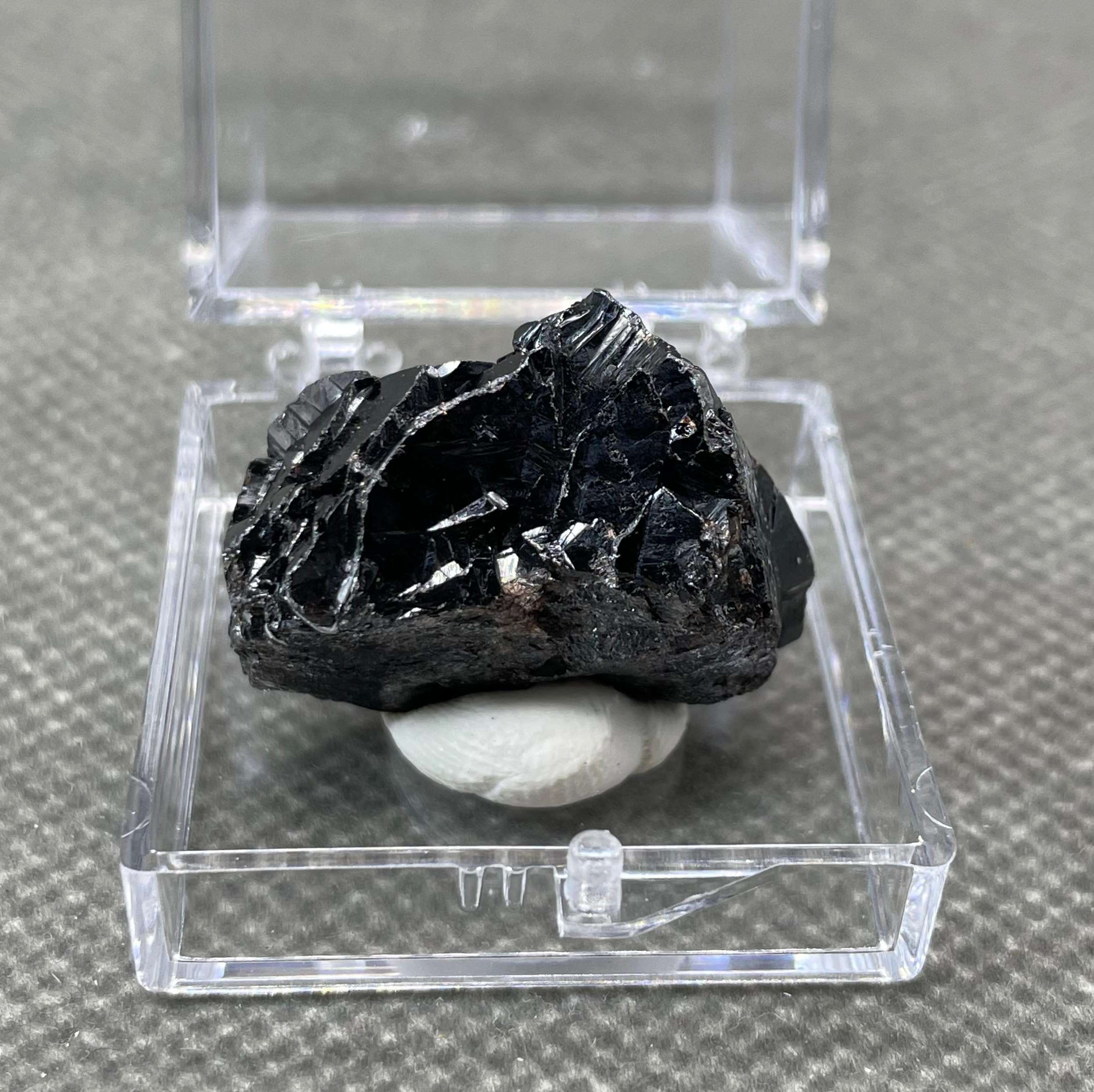 Cassiterite Ore