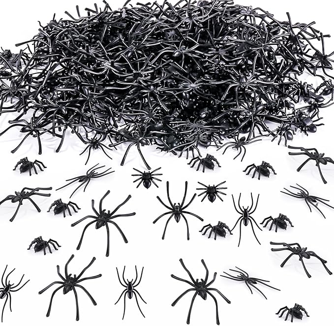 Amazon.com: GlyinnHe 240 Pieces Realistic Plastic Spiders 3 Sizes Small ...