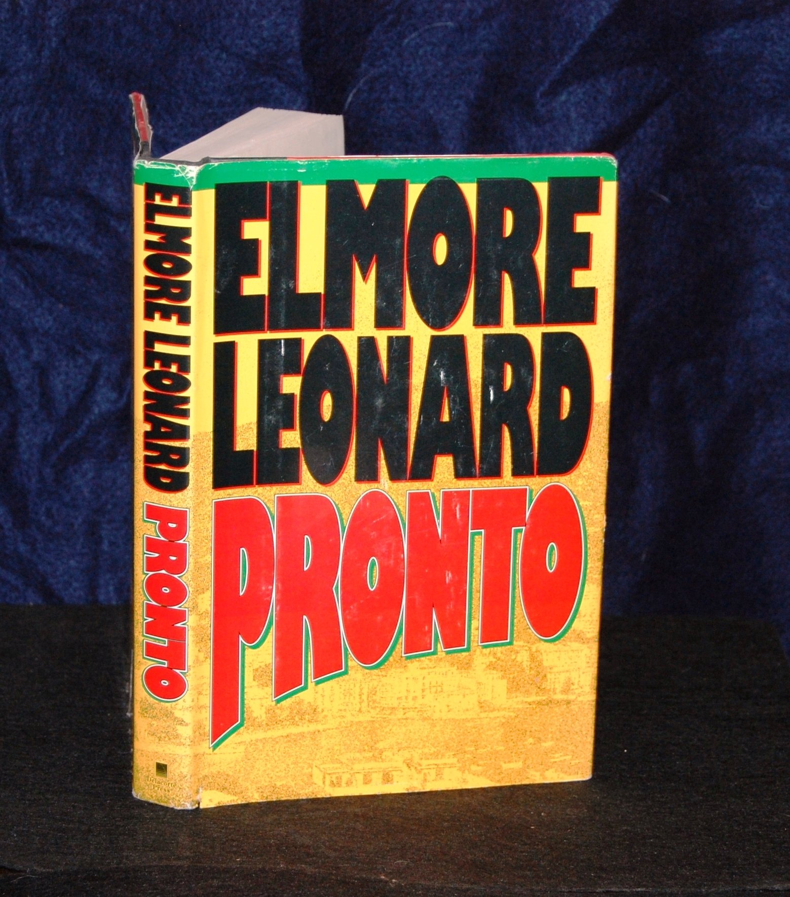 Pronto: Elmore Leonard: 9780385308465: Amazon.com: Books