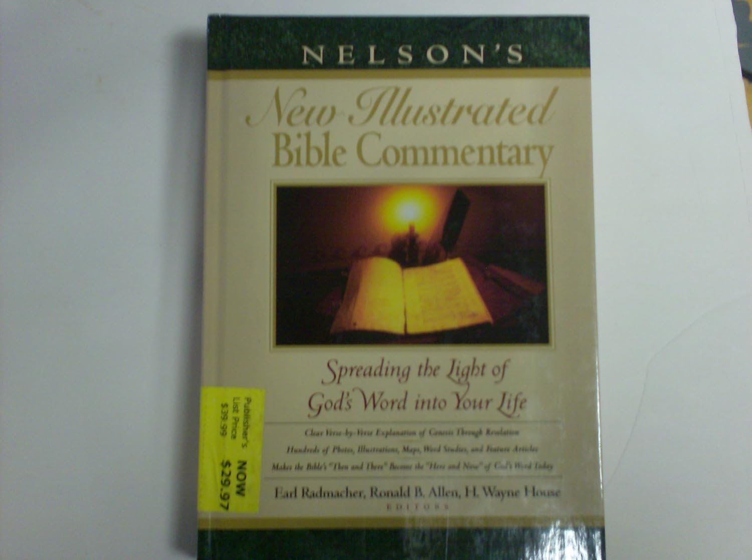 Nelson`s New Illustrated Bible Commentary:; Spreading the Light of God ...