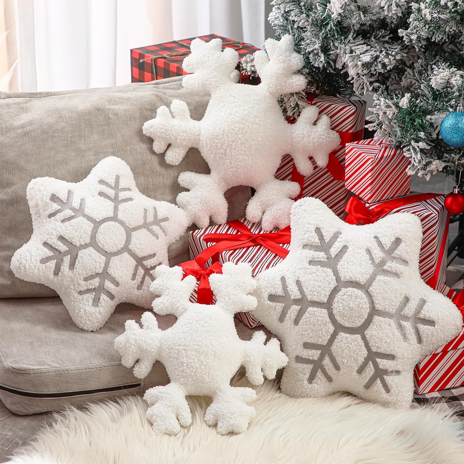 Amazon.com: FuWeave 4 Pcs Christmas Snowflake Pillows Set Winter ...