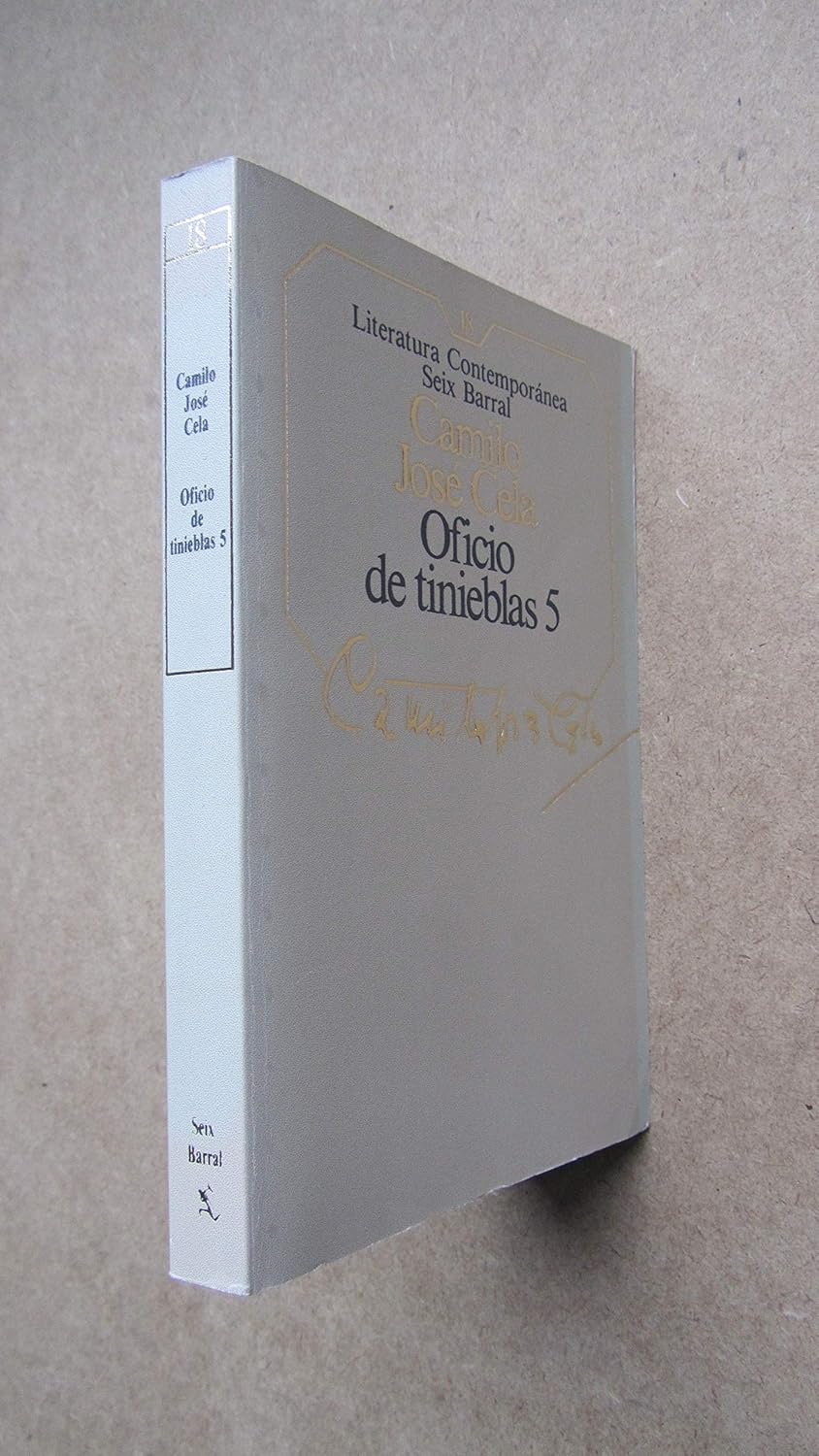 Amazon.com: Oficio de tinieblas 5: 9788432220104: Cela, Camilo José: Books