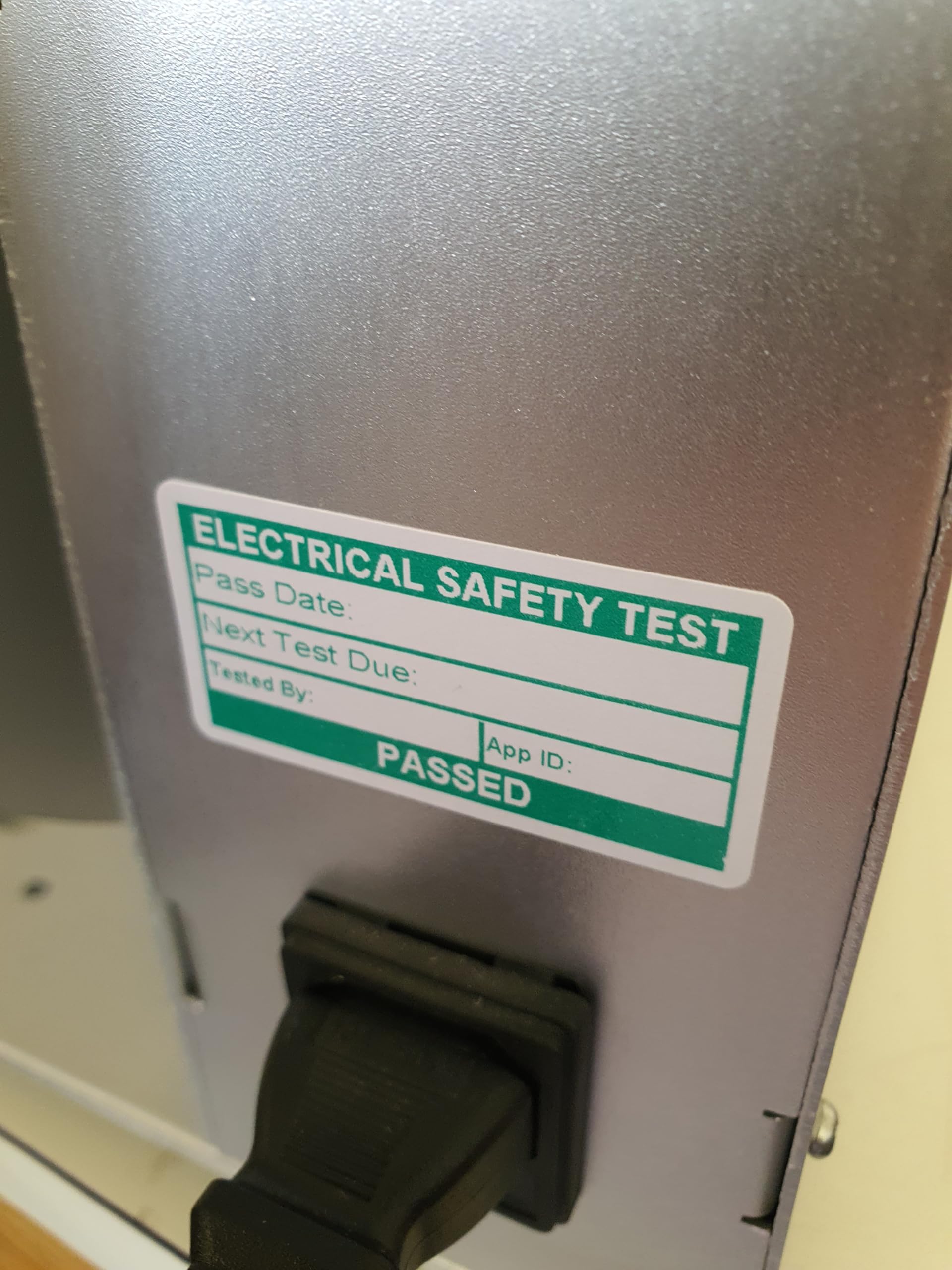 PAT Testing Stickers. 600 Pass / 60 Fail. Portable Appliance Test ...