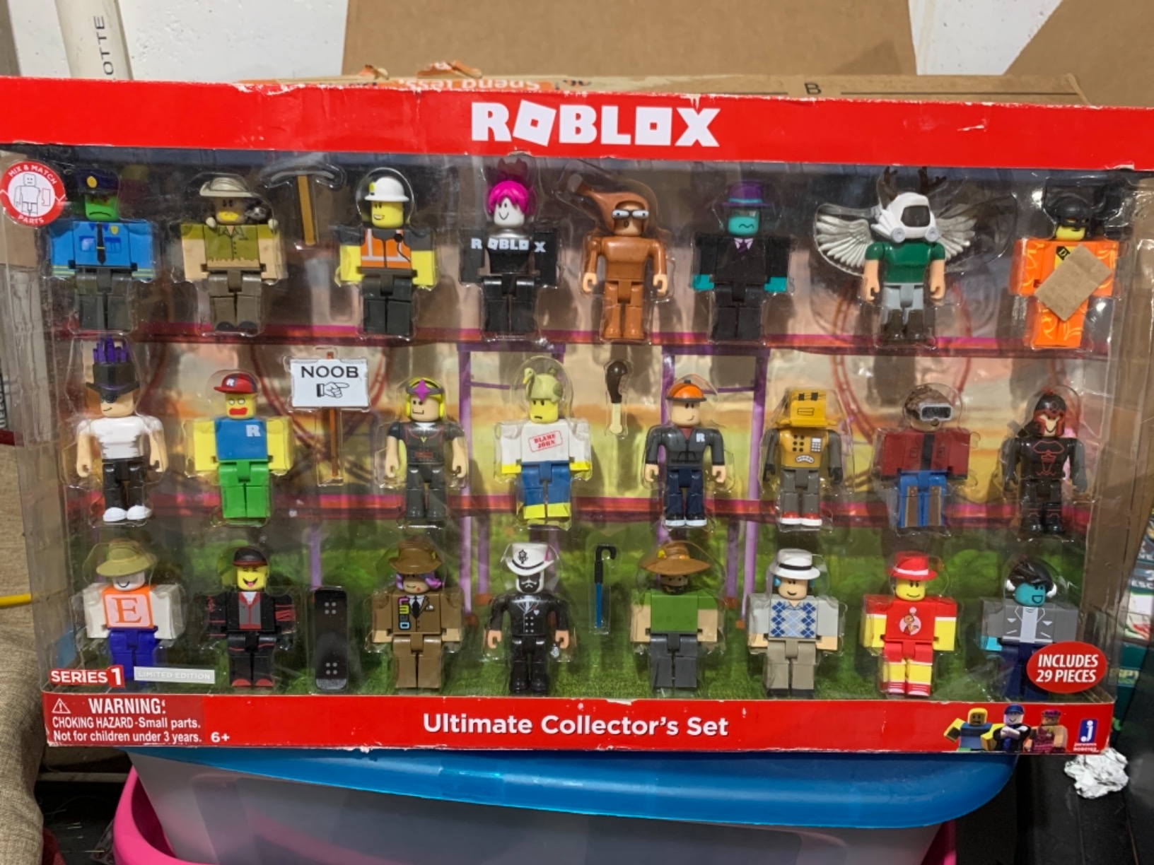 Amazon.com: Roblox Ultimate Collector's Set Series 1