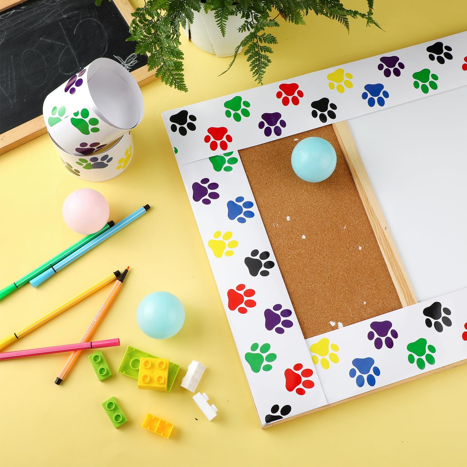 Snapklik.com : 99 Feet Paw Print Bulletin Board Borders Colorful Paw ...