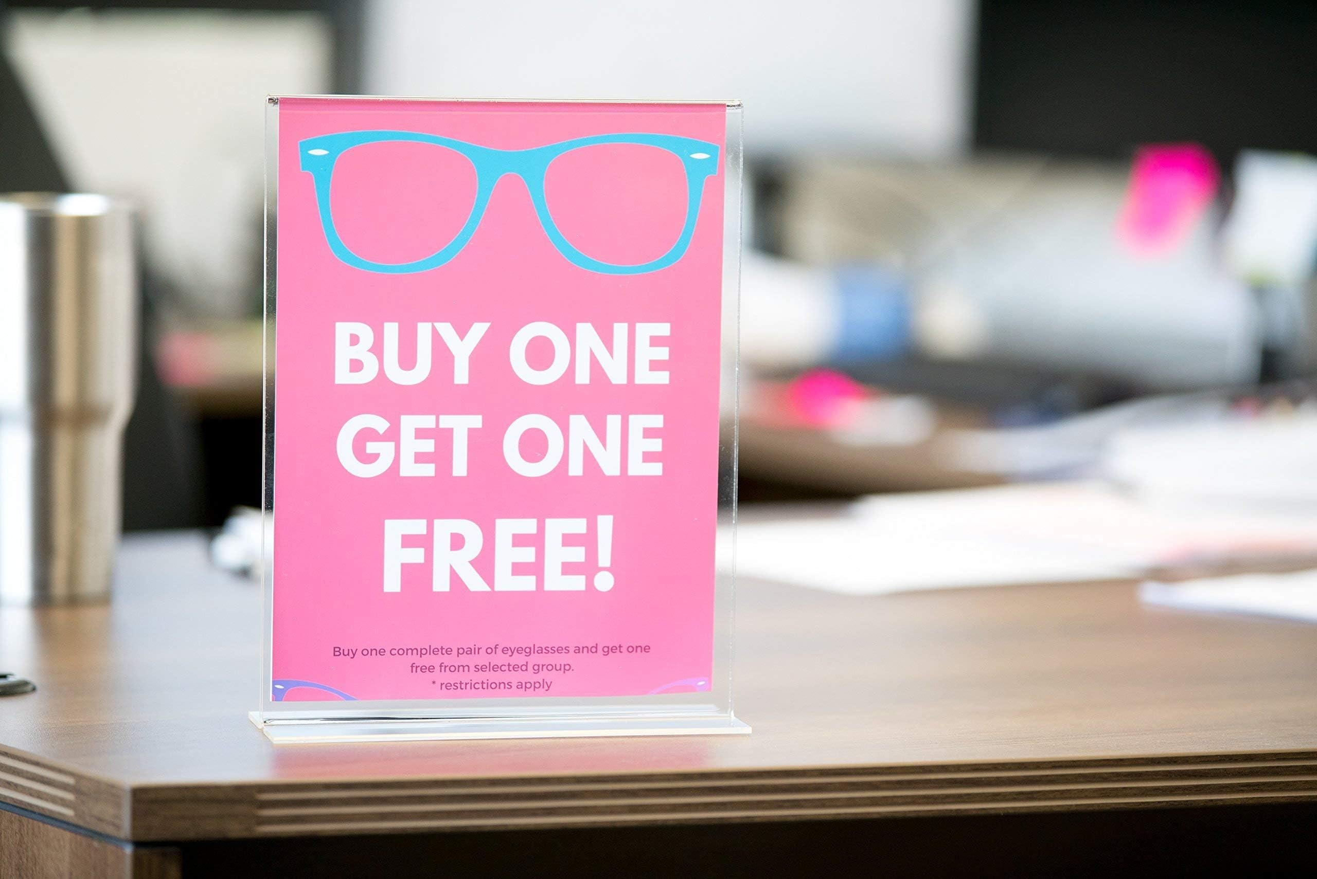 Amazon.com: Office Solutions Acrylic Sign Holder 8.5 x 11 (Set of 3 ...