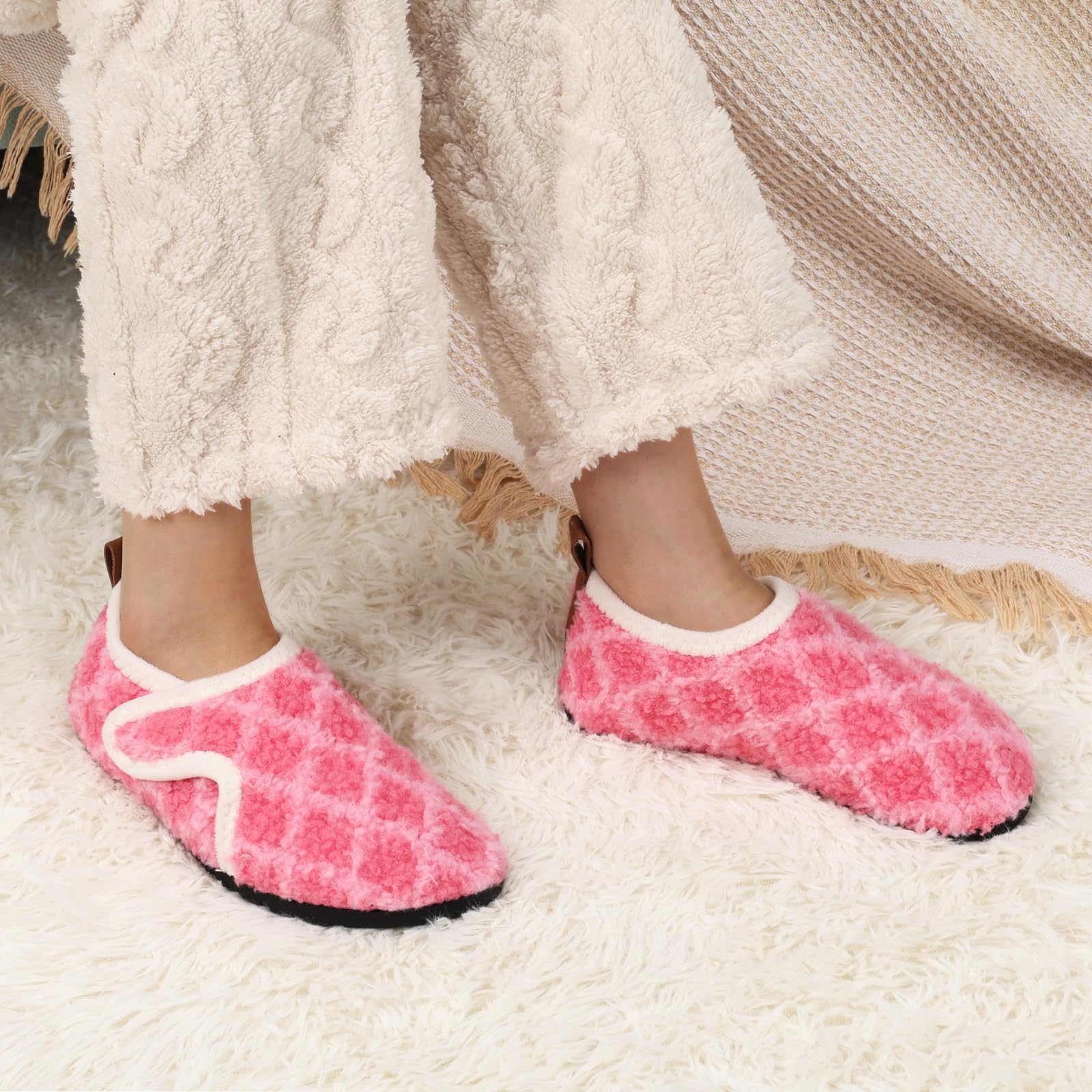 Snapklik.com : Ibeauti Women Mens House Slippers Lightweight Comfy ...