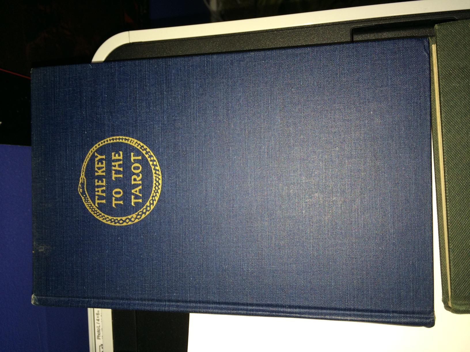 The Illustrated Key to the Tarot - The Veil of Divination - Amazon.com ...