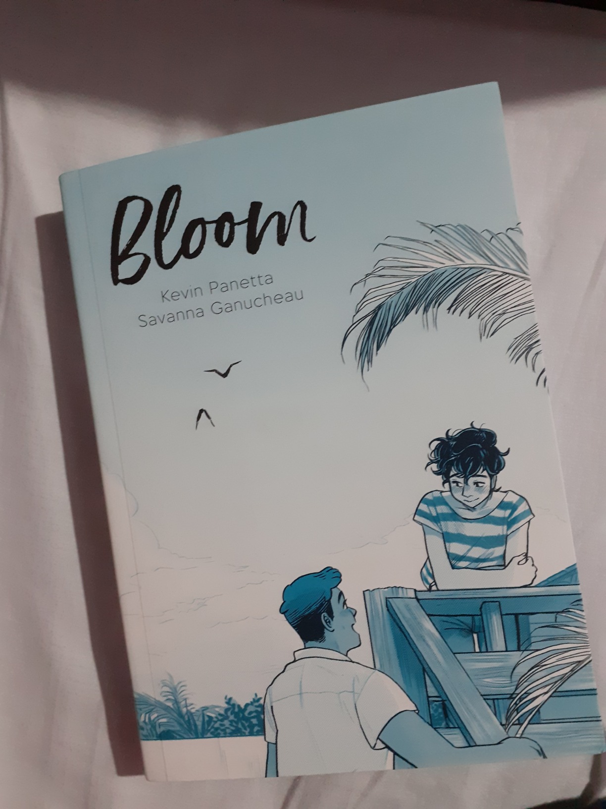 Bloom : Panetta, Kevin, Ganucheau, Savanna: Amazon.in: Books