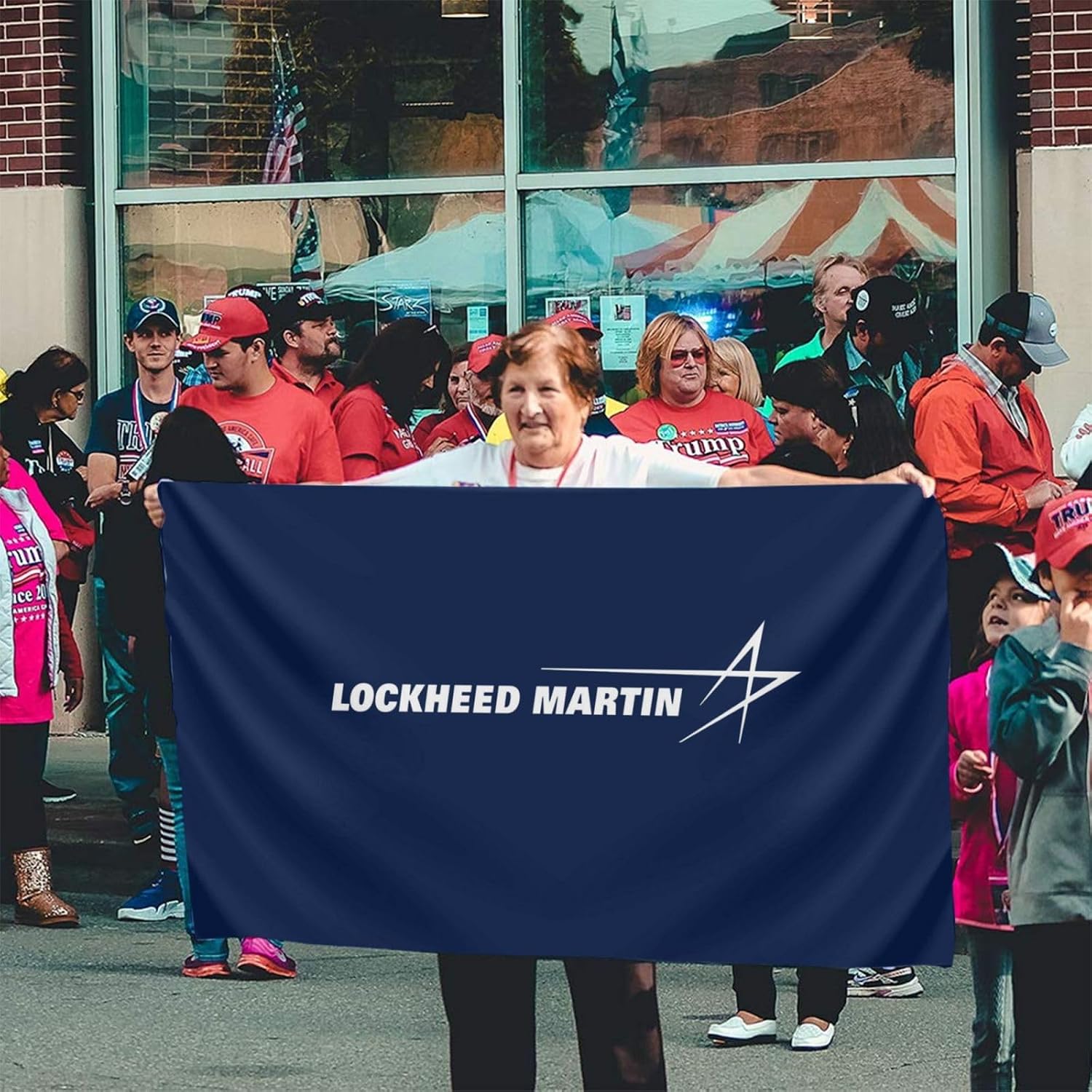 Amazon.com : Lockheed Martin Flag 3x5 Ft Holiday Banner Garden Yard ...
