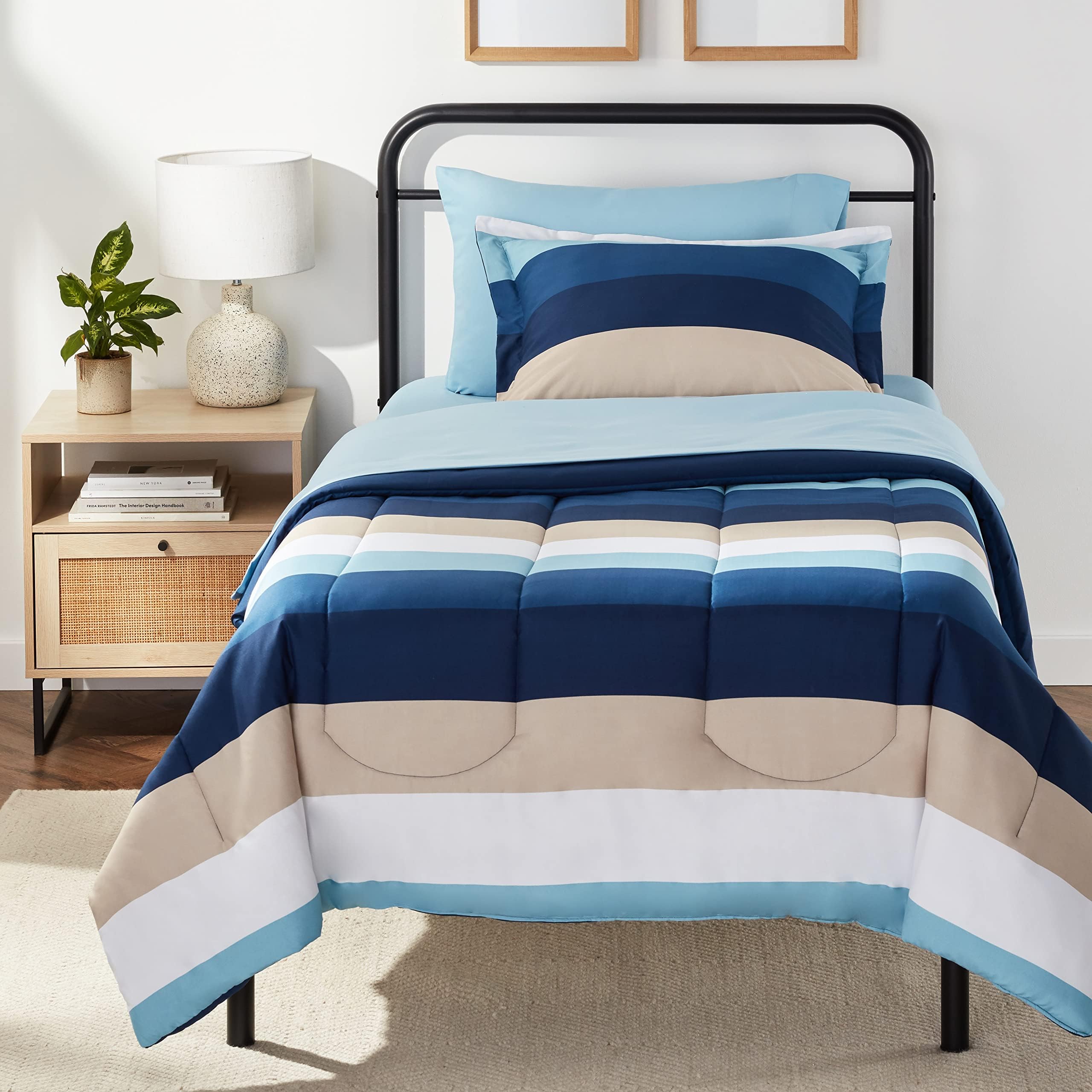 Amazon.com: Dorm Room Essentials College Bedding Comforter Set 5 Piece ...