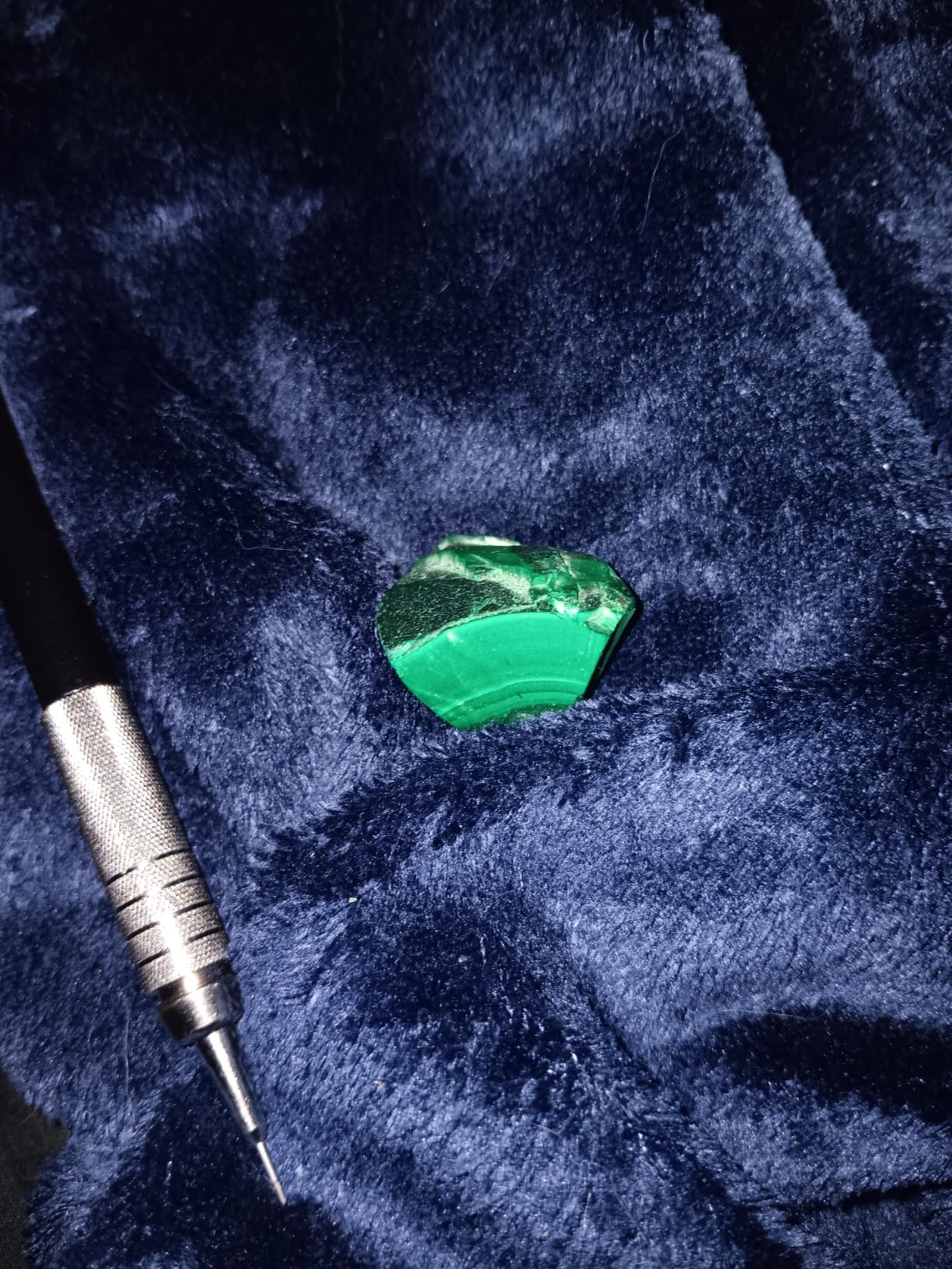 Amazon.com: Malachite Raw Crystals and Healing Stones, Natural Rocks ...