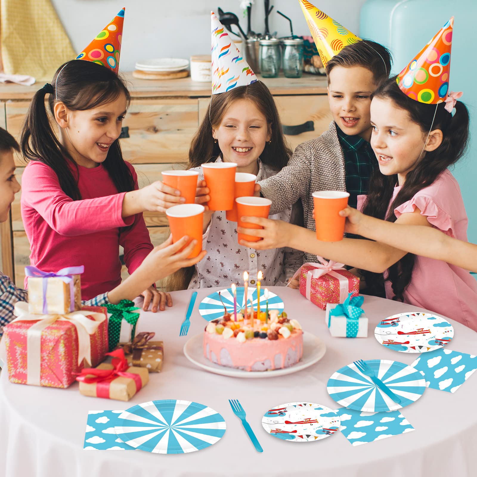 Snapklik.com : Airplane Party Supplies Tableware Set Dinner Plates ...