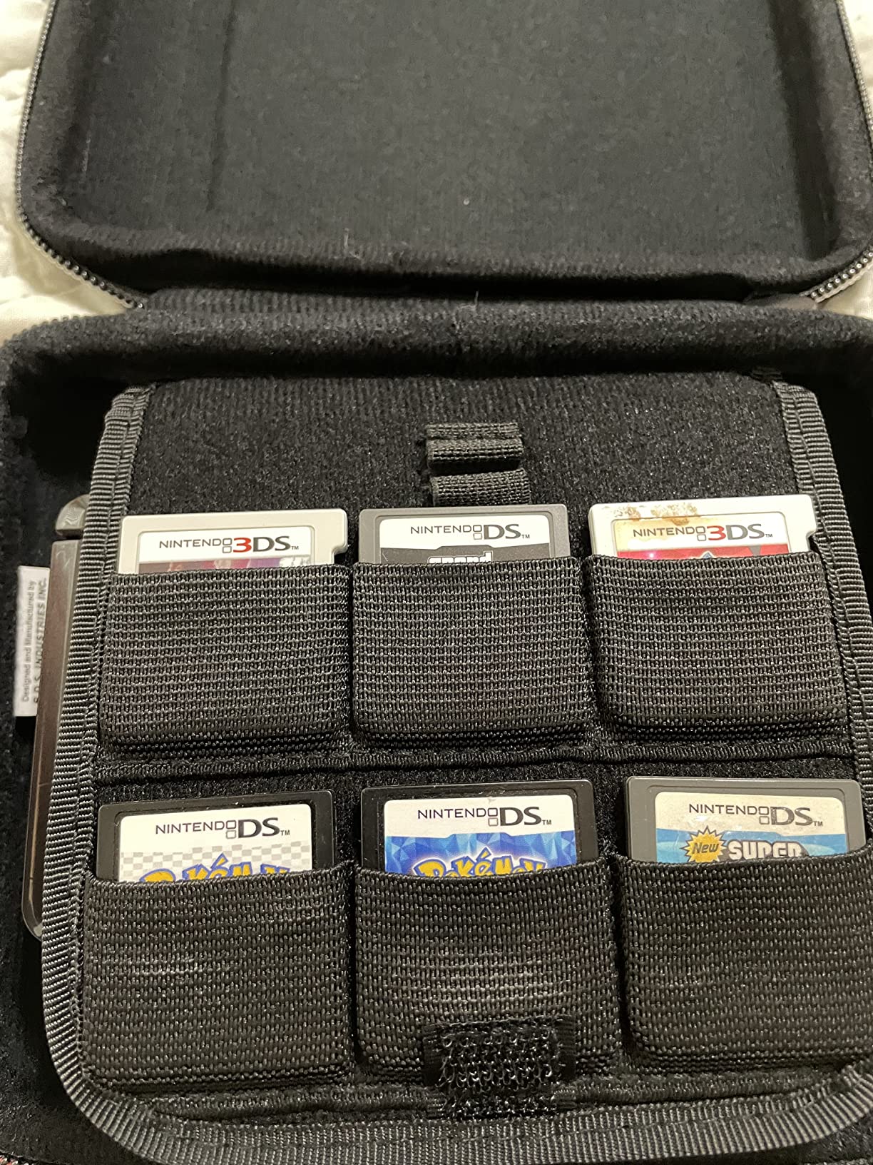 Amazon.com: Officially Licensed Hard Protective 3DS Carrying Case ...