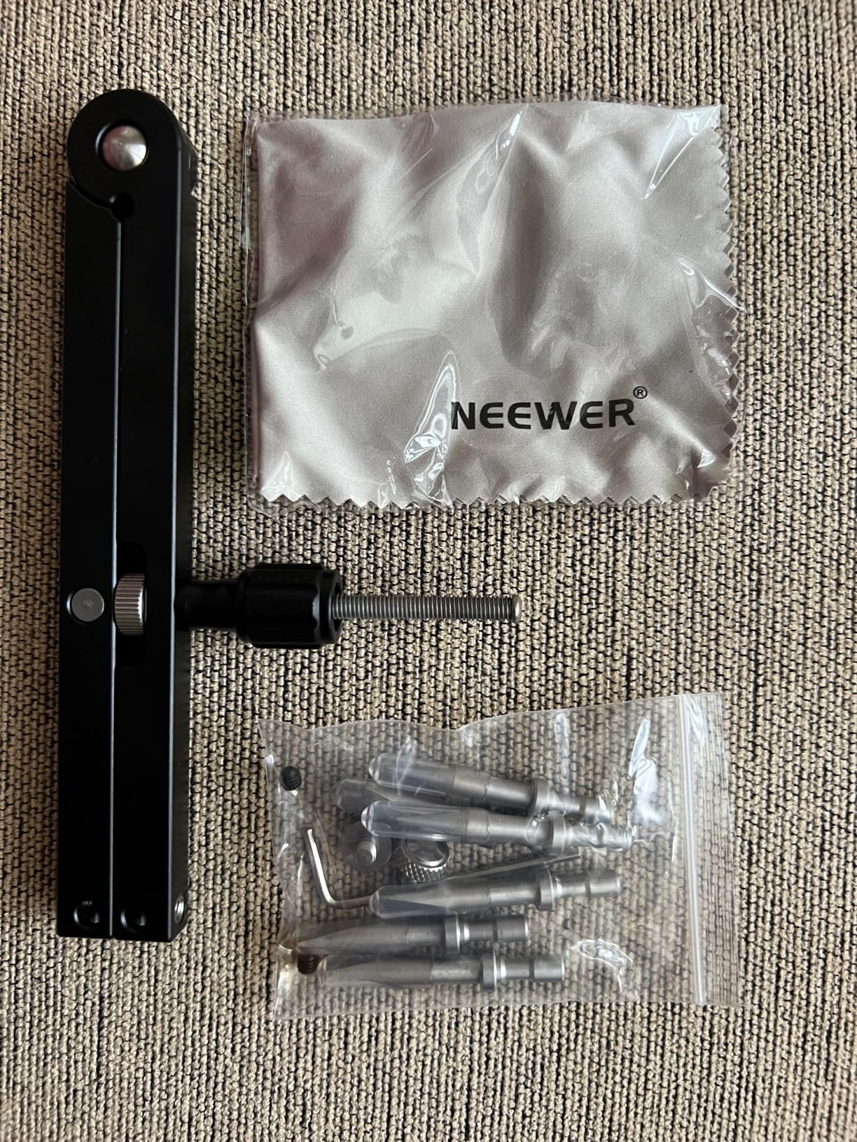 NEEWER V Shaped Lens Opener Tool Kit with 3 Types of Tips (Pointed ...