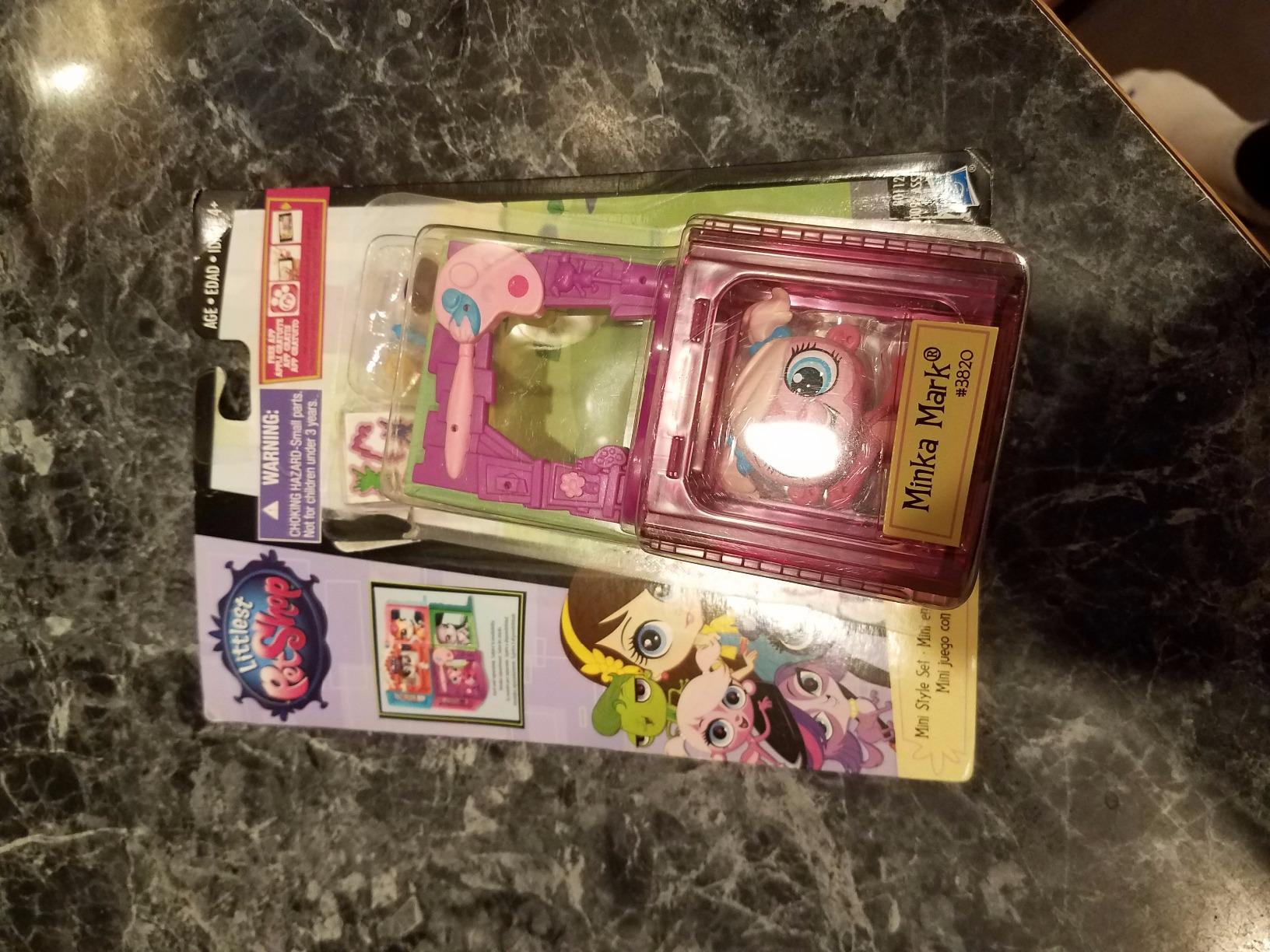 Amazon.com: Littlest Pet Shop Mini Style Set Minka Pet : Toys & Games