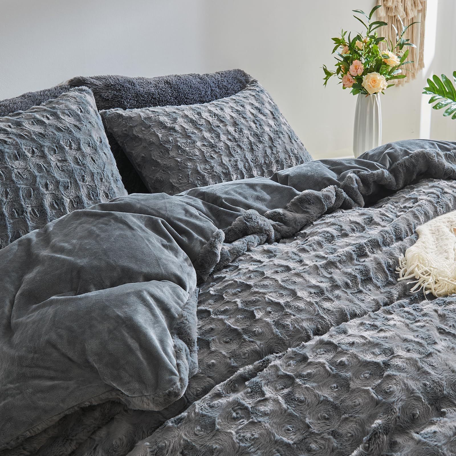 Amazon.com: JSZS Velvet Plush Shaggy Duvet Cover Set,Luxury Ultra Soft ...