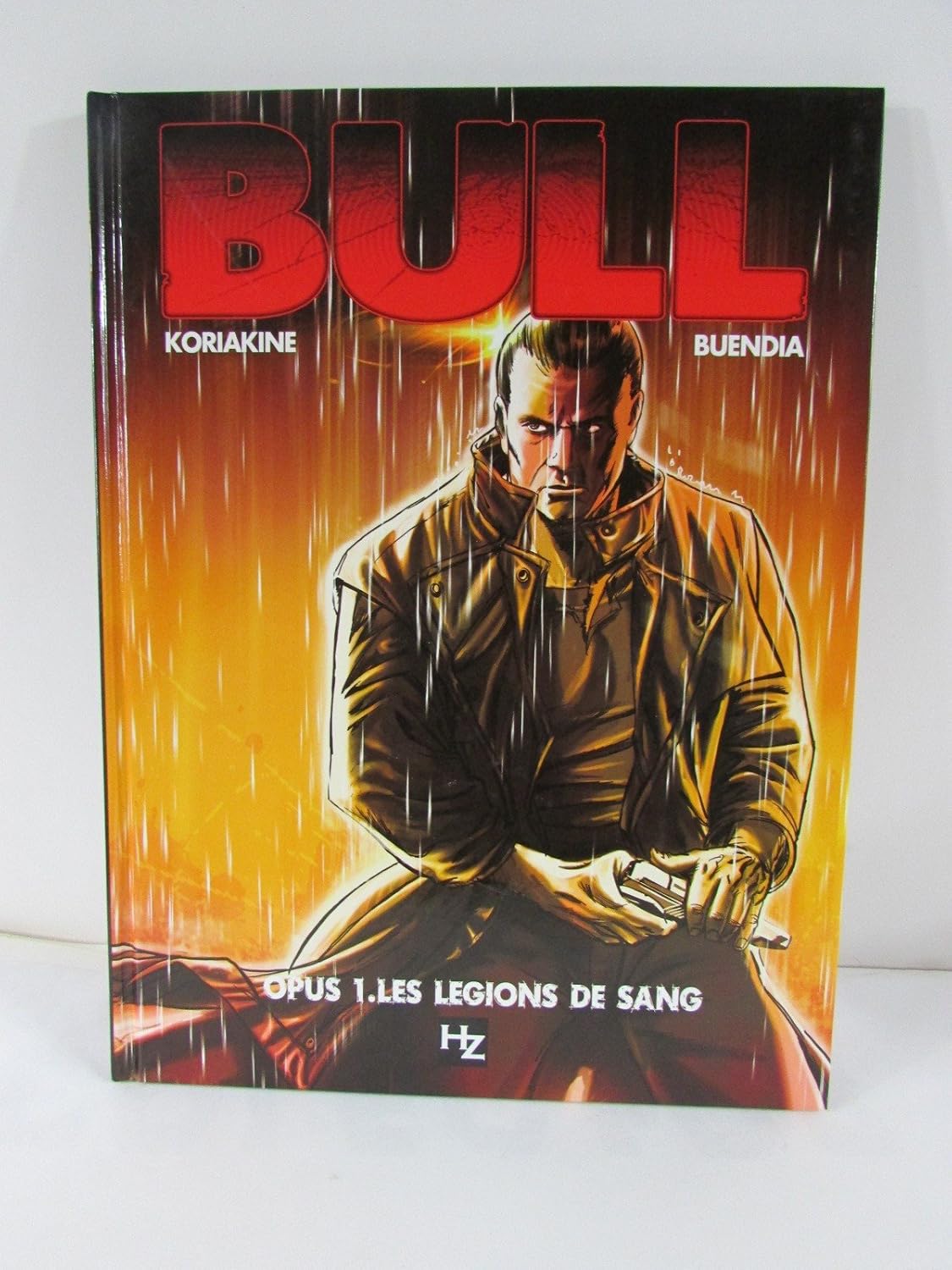 Amazon.com: Bull, Tome 1 : Opus 1 : Les légions de sang: 9782872654024 ...