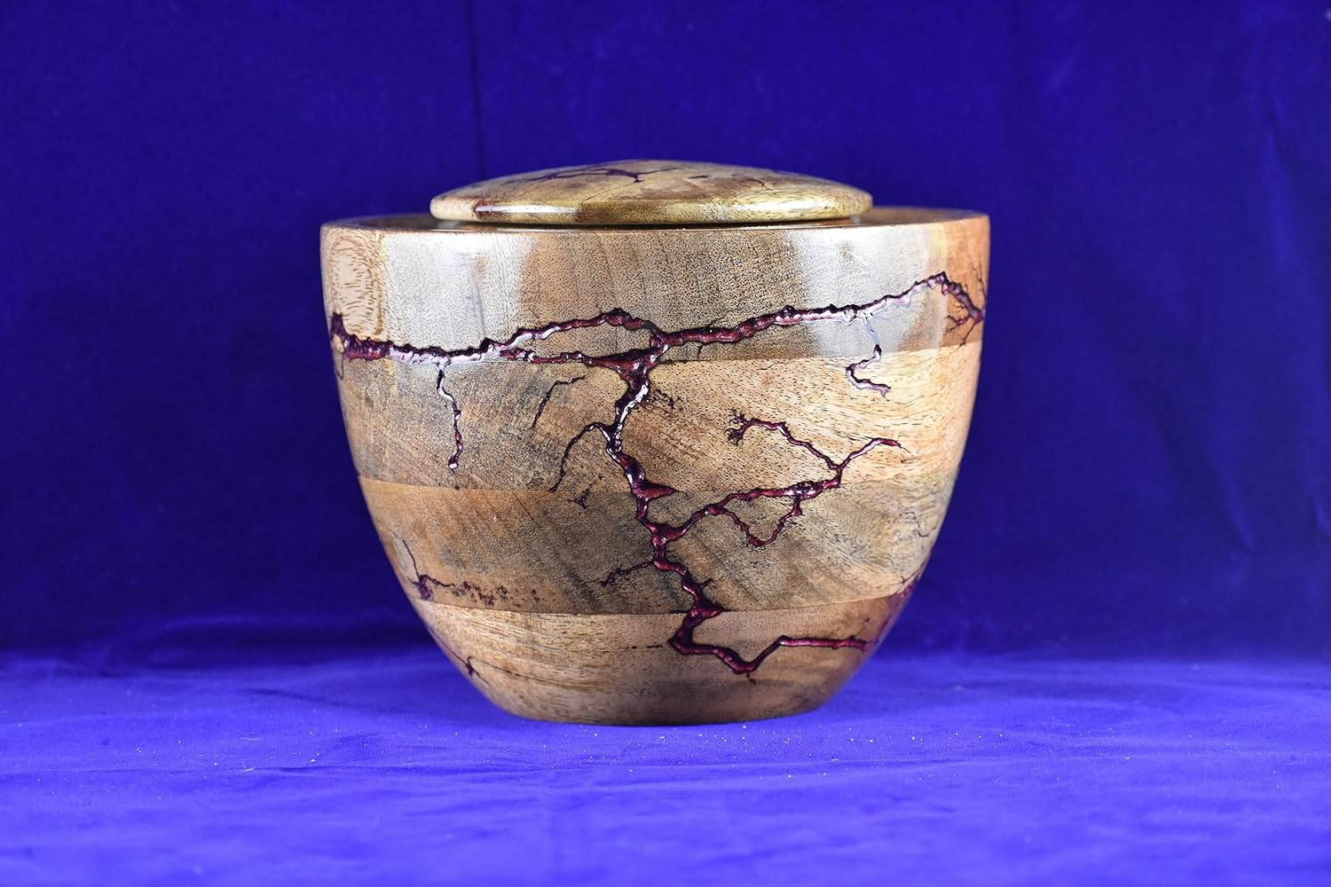 Amazon.com: Cooper Color Resin Wooden Urn Box Lichtenberg Figure Resin ...