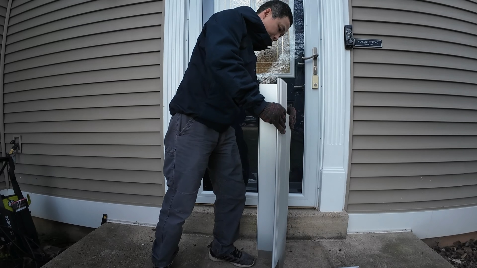 Watch How to install the VEVOR 6" Aluminum Threshold Ramp on Amazon Live
