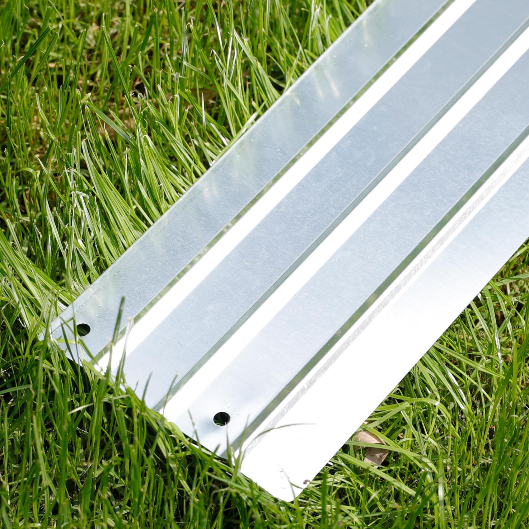 Amazon.com : Worth Garden 10-Pack Metal Landscape Edging - 40" L. x 4.5 ...