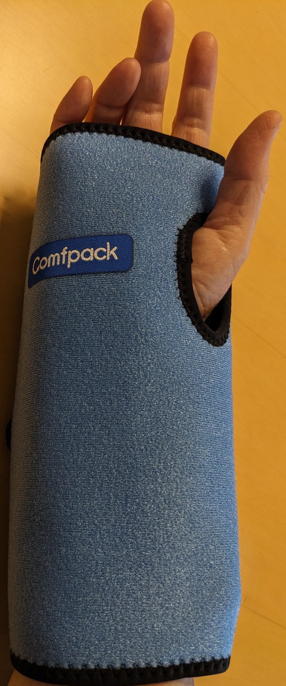 Comfpack Wrist Ice Pack Wrap for Carpal Tunnel Relief, Hot Cold Therapy ...