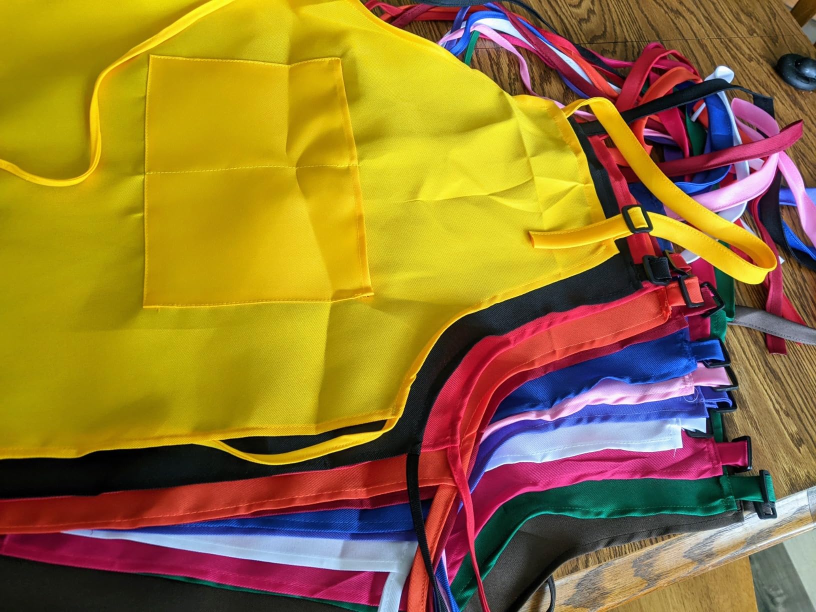 Amazon.com: Ecoofor 12 Pieces Kid Aprons Kids Painting Aprons with 2 ...