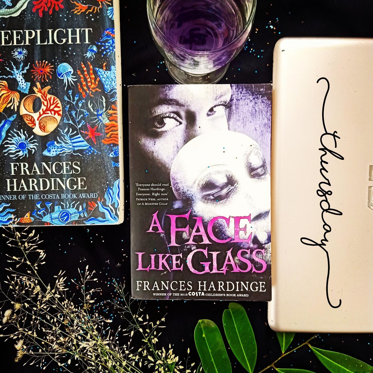 A Face Like Glass : Frances Hardinge: Amazon.in: Books