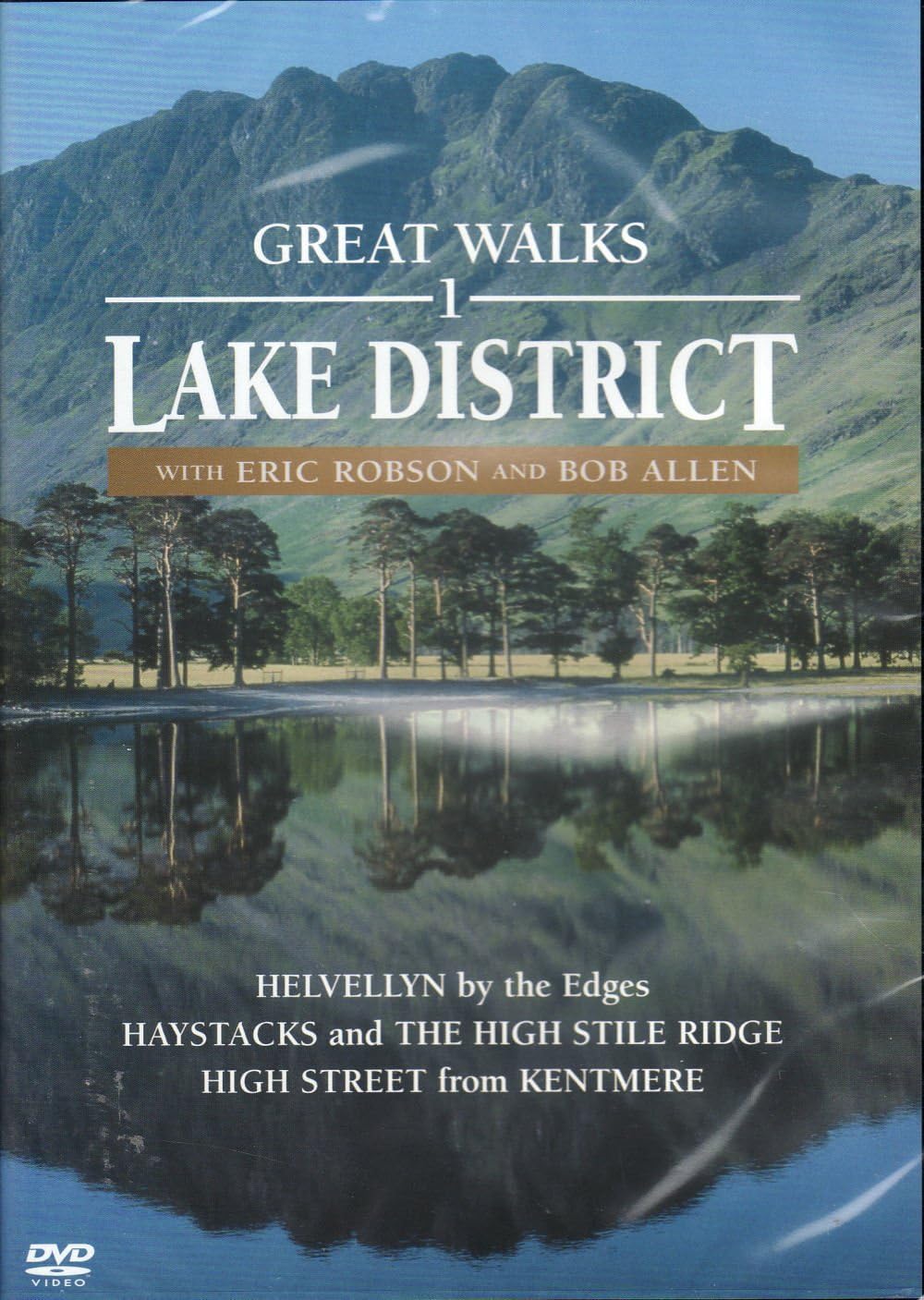 Great Walks 1, Lake District – Spectacular Lakeland scenery – Helvellyn ...