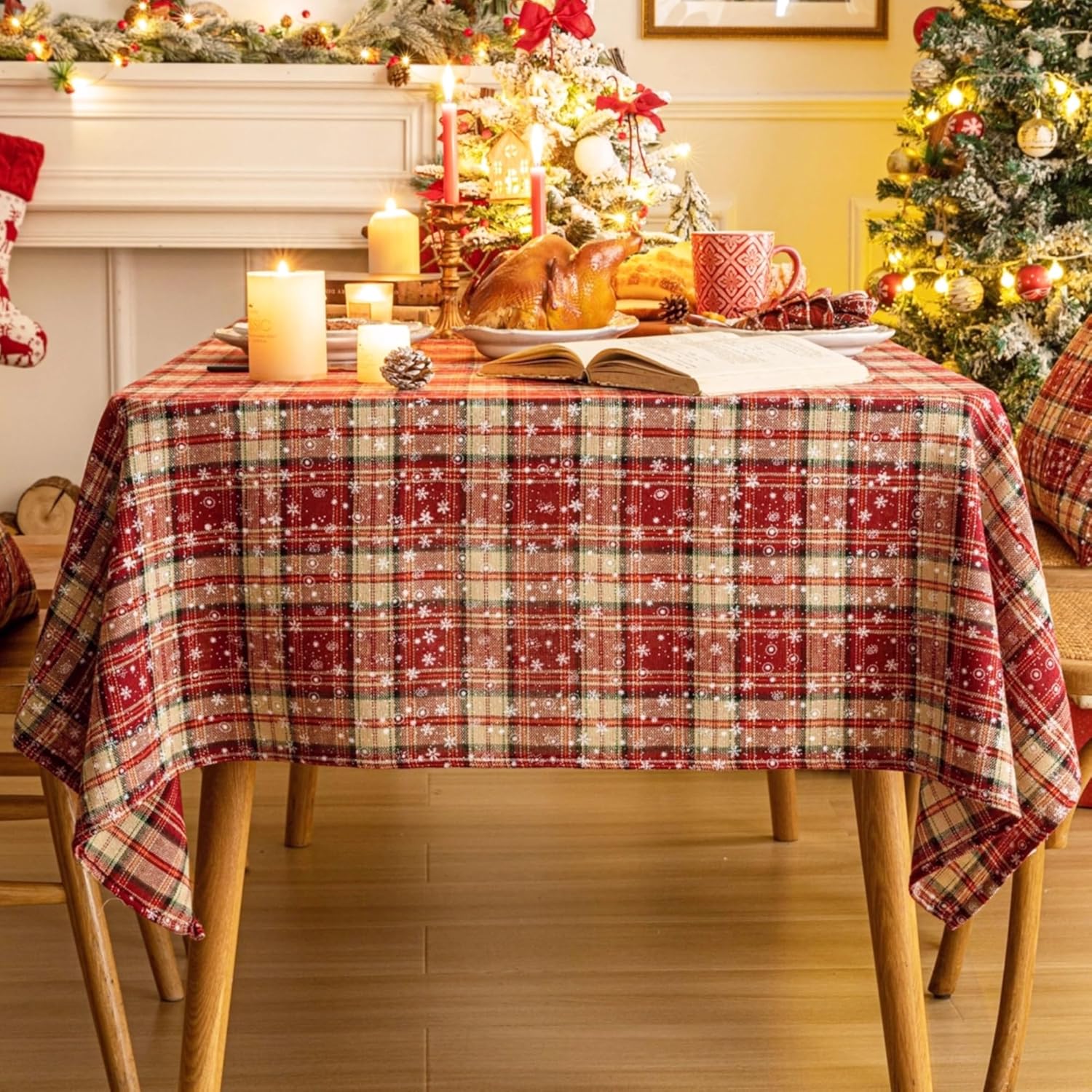 Amazon.com: AQOTHES Red Plaid Snowflake Christmas Tablecloth 60x84 ...