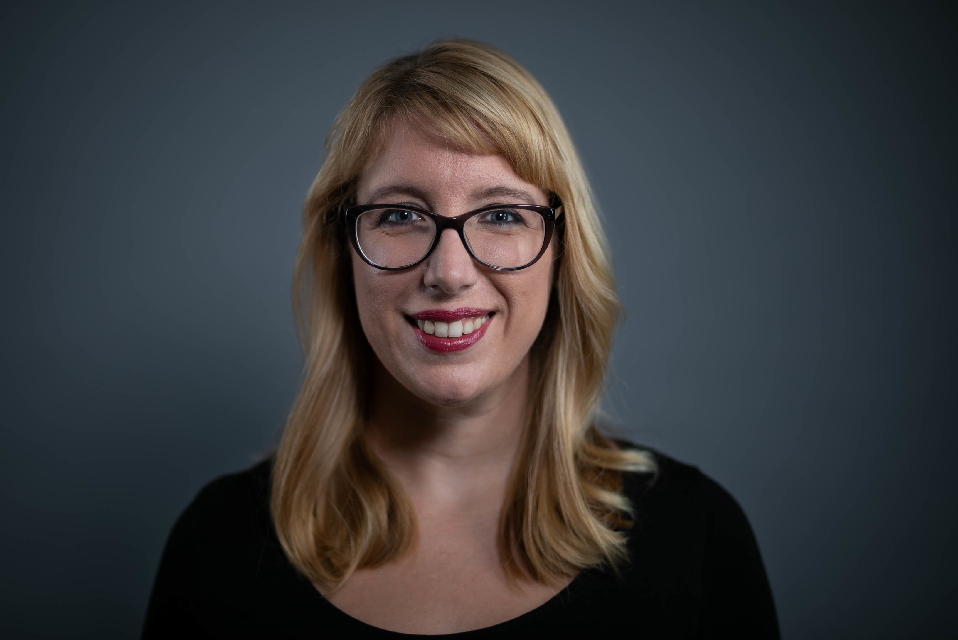 Amazon.com: Lisa Rowan: books, biography, latest update