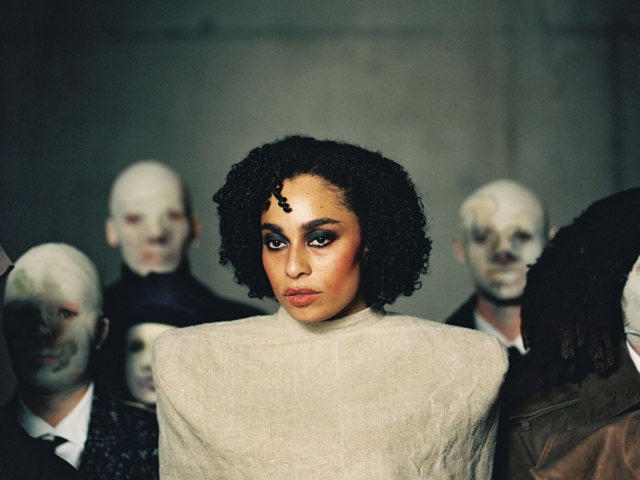 Olivia DeanのGrowth [Explicit]からの楽曲FloatをAmazon Musicで