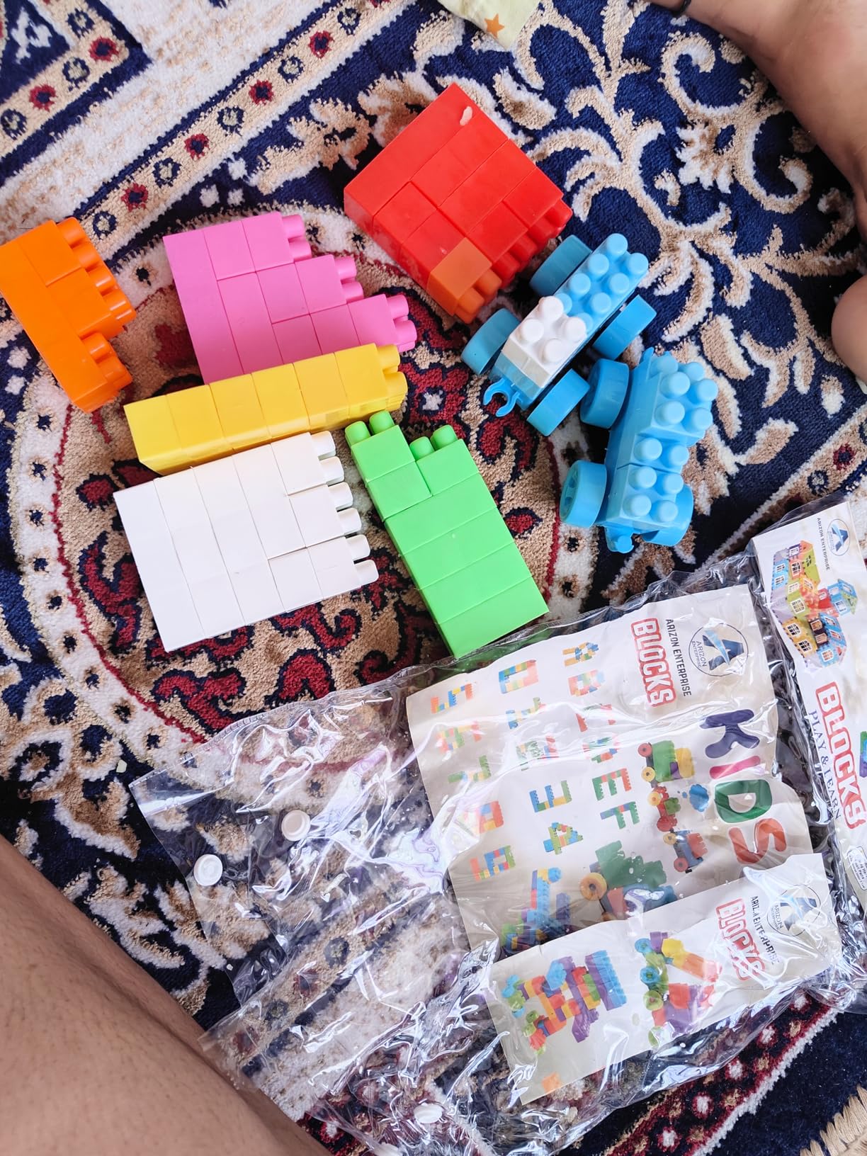 Buy ARIZON Creative Puzzle Block 100+ Pieces Smart DIY Stick Toys ...