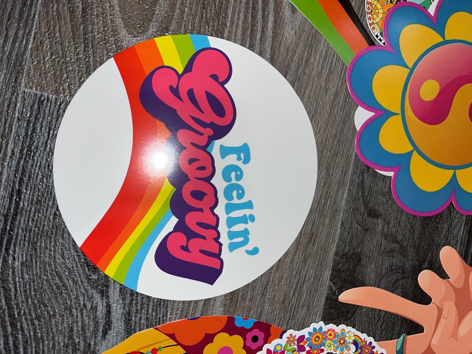 Amazon.com: 60s Photo Booth Props, 40pcs Hippie Photo Booth Props ...