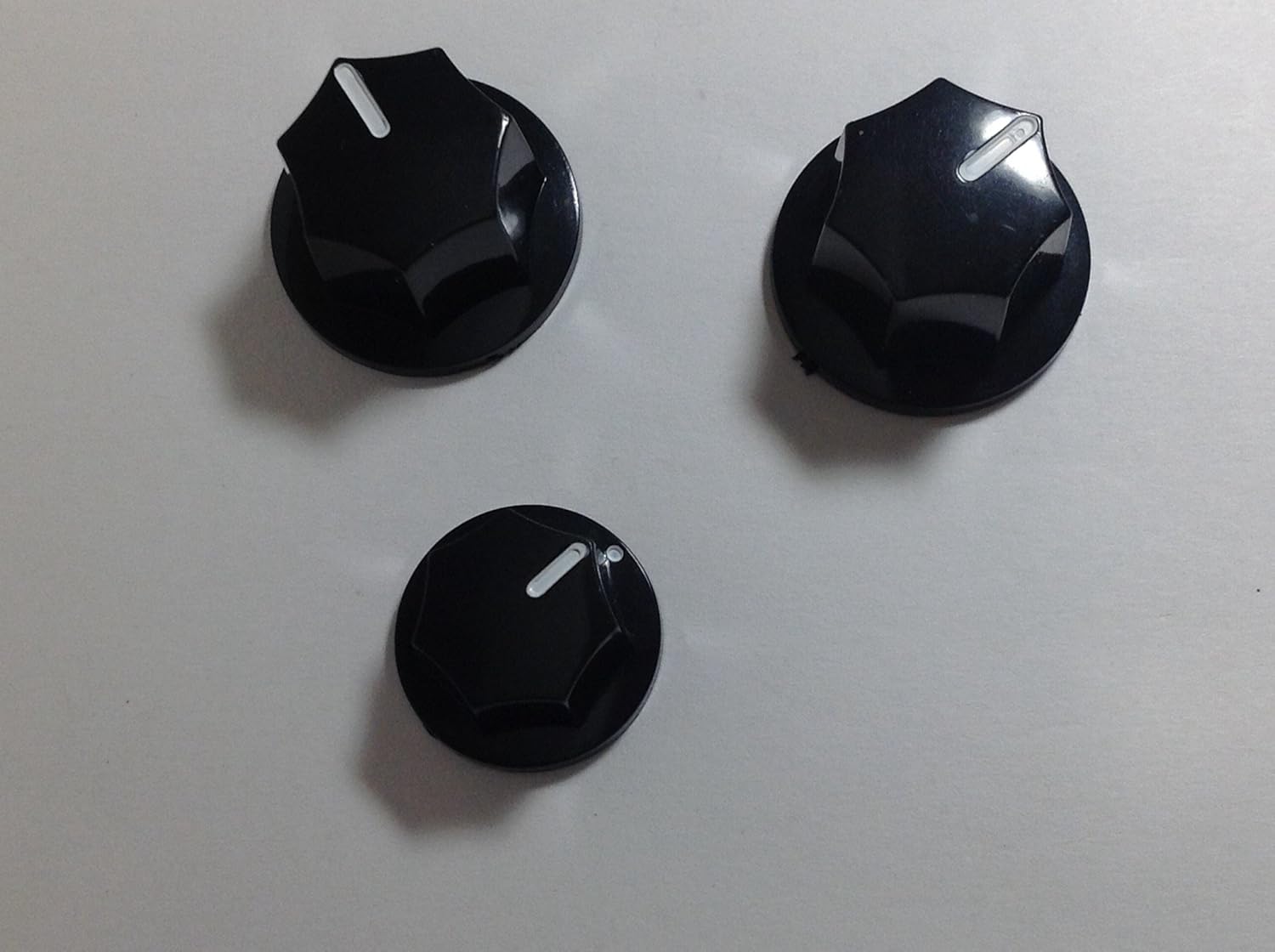 Amazon.com: Set of 3 Push On Split Knurled Shaft Knob for J Style Bass ...