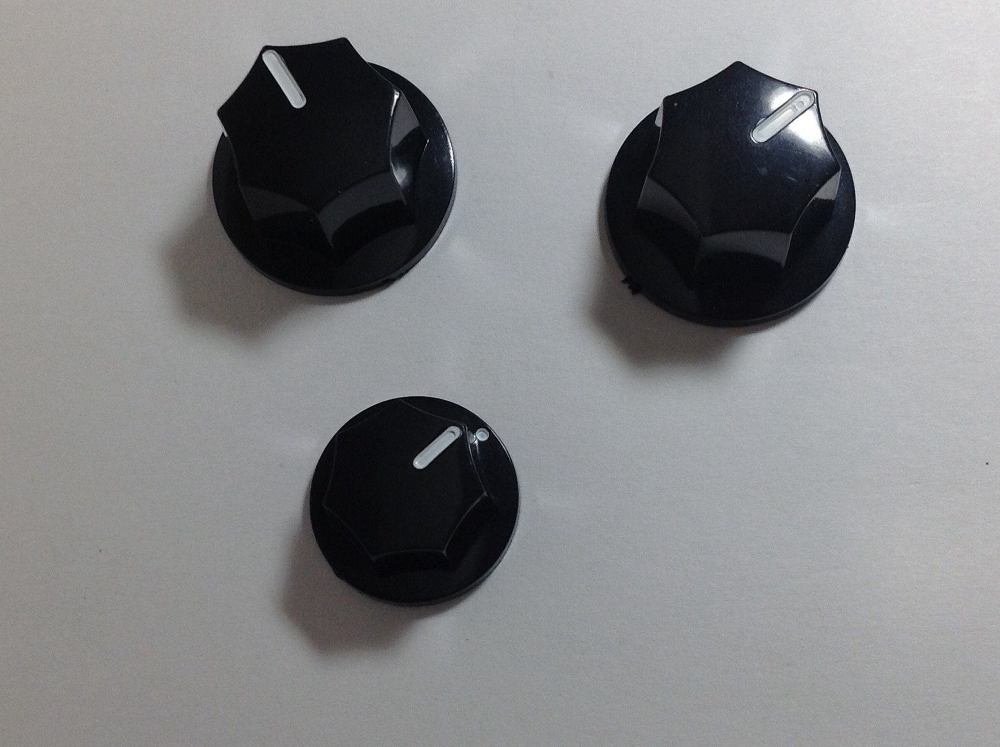 Amazon.com: Set of 3 Push On Split Knurled Shaft Knob for J Style Bass ...