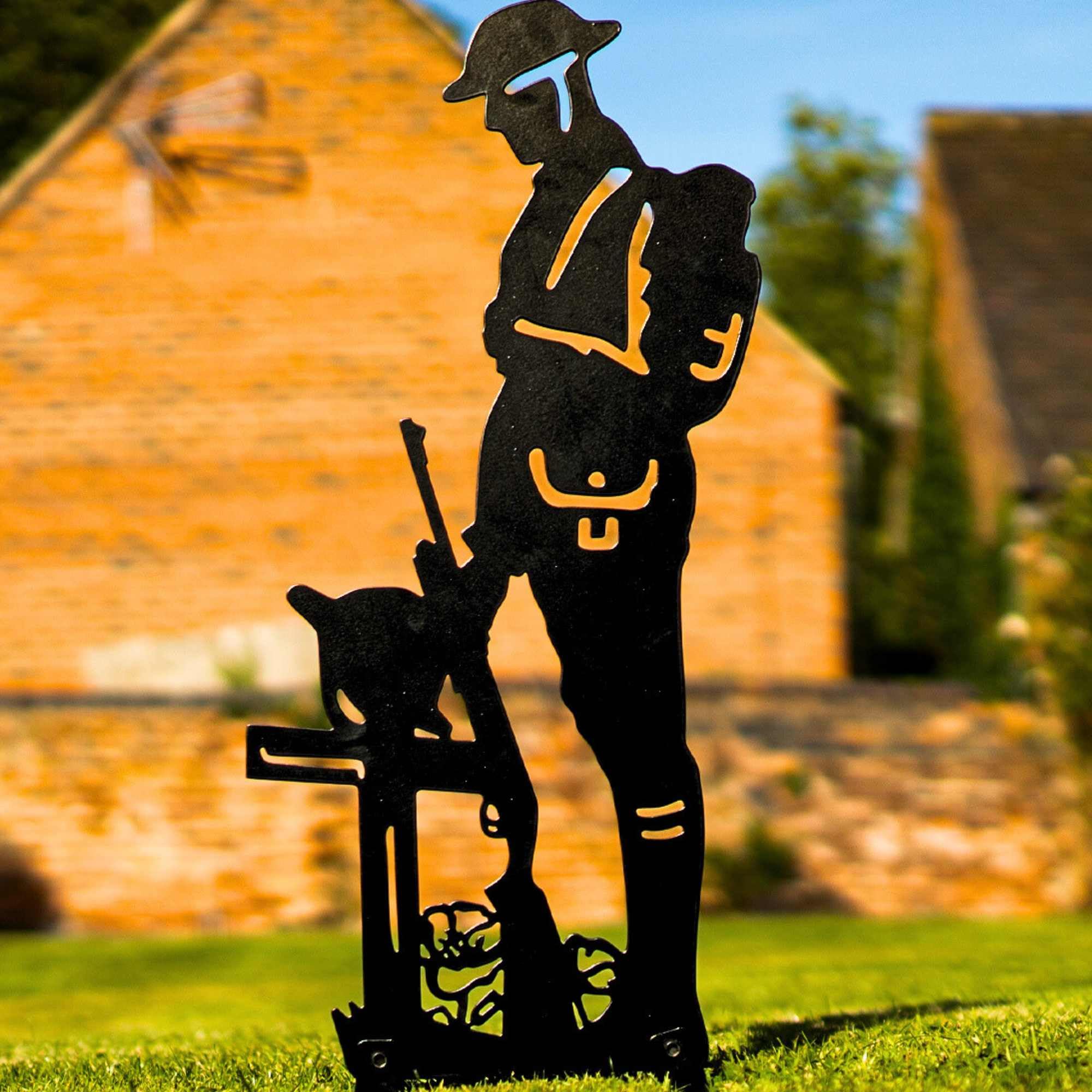 Lest We Forget Tommy Soldier Silhouette Military Statue Remembrance Day ...