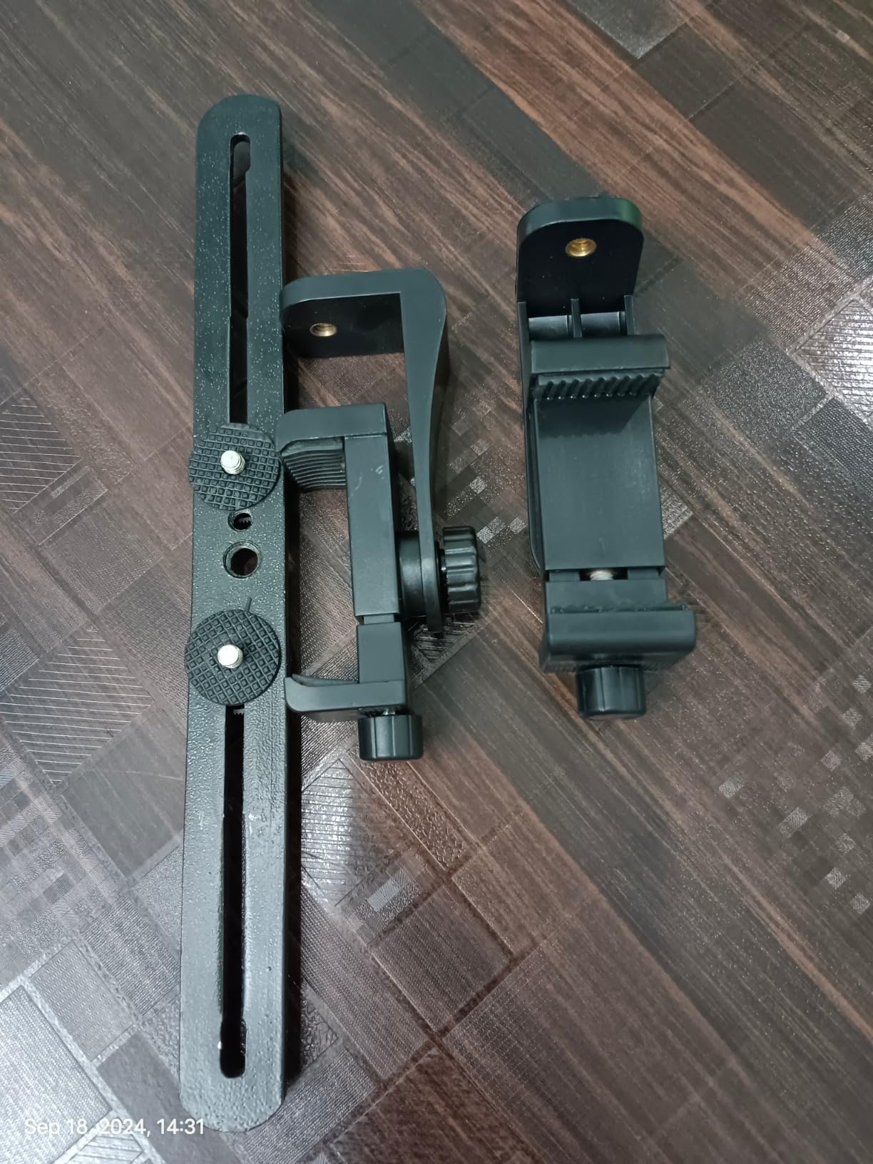 Buy SHOPEE Dual 360 Degree Mobile Clip Clipper Vertical Bracket Tripod ...